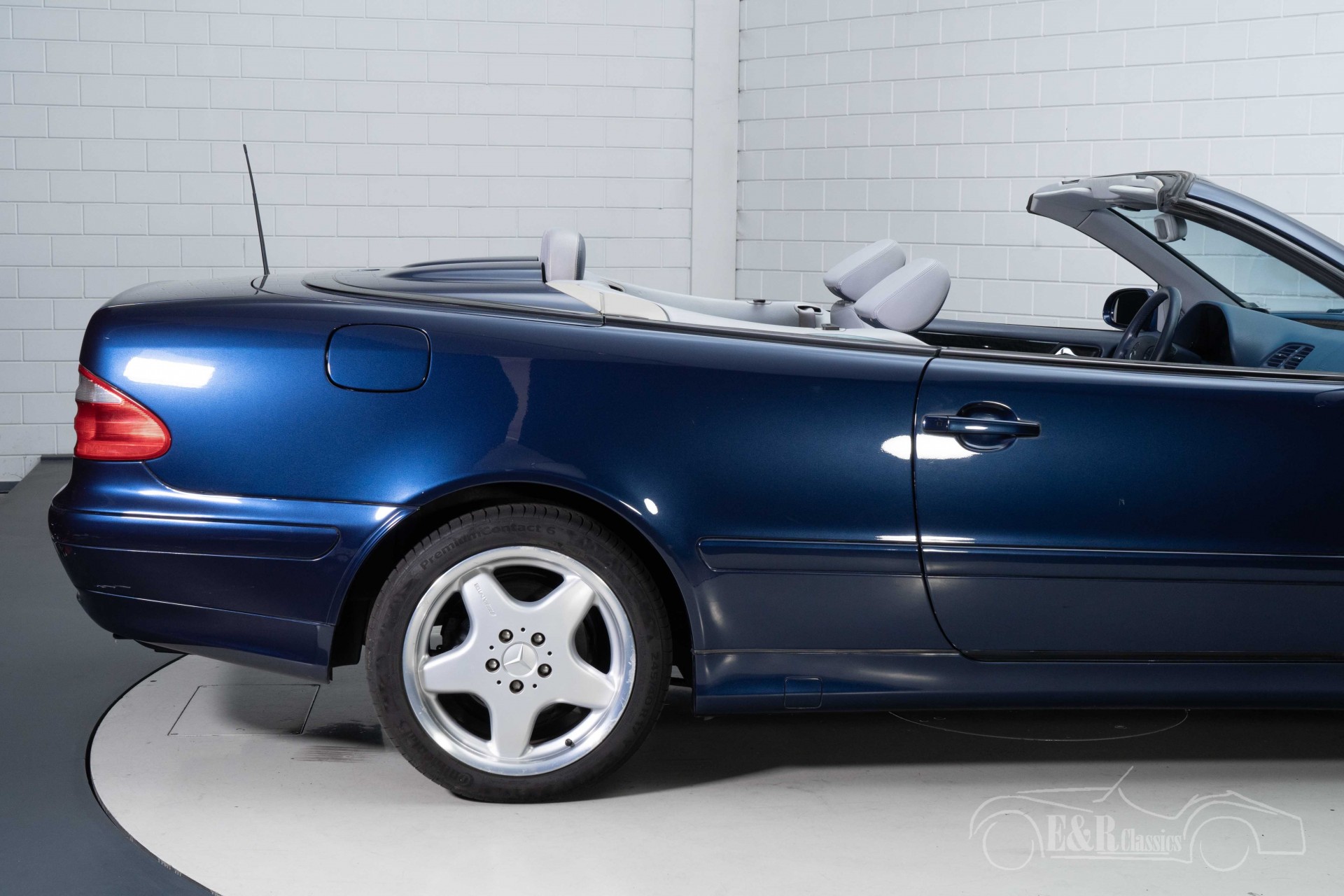 Mercedes-Benz CLK 230 cabriolet for sale at ERclassics