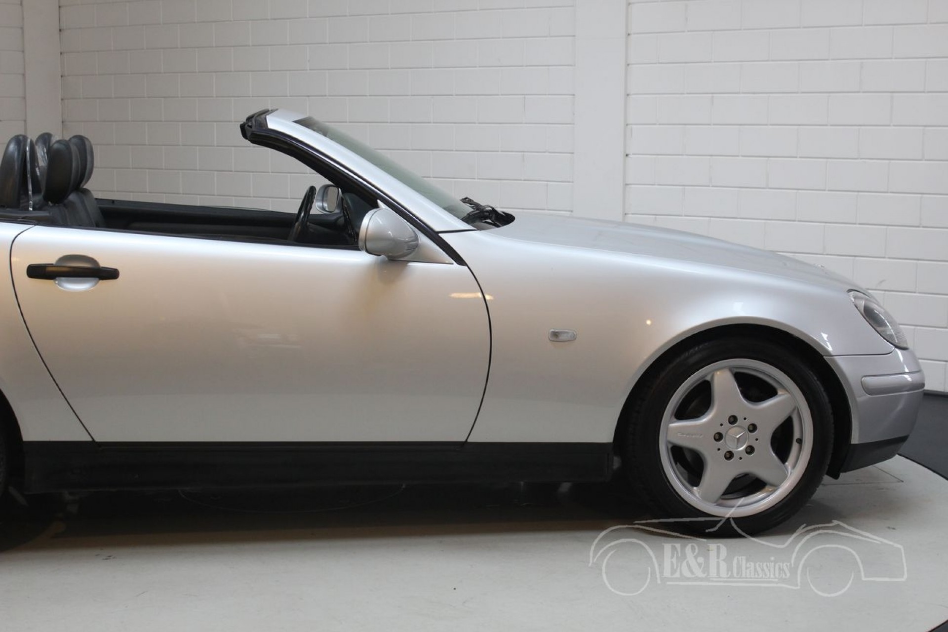 Mercedes-Benz SLK 200 cabriolet 1998 for sale at ERclassics