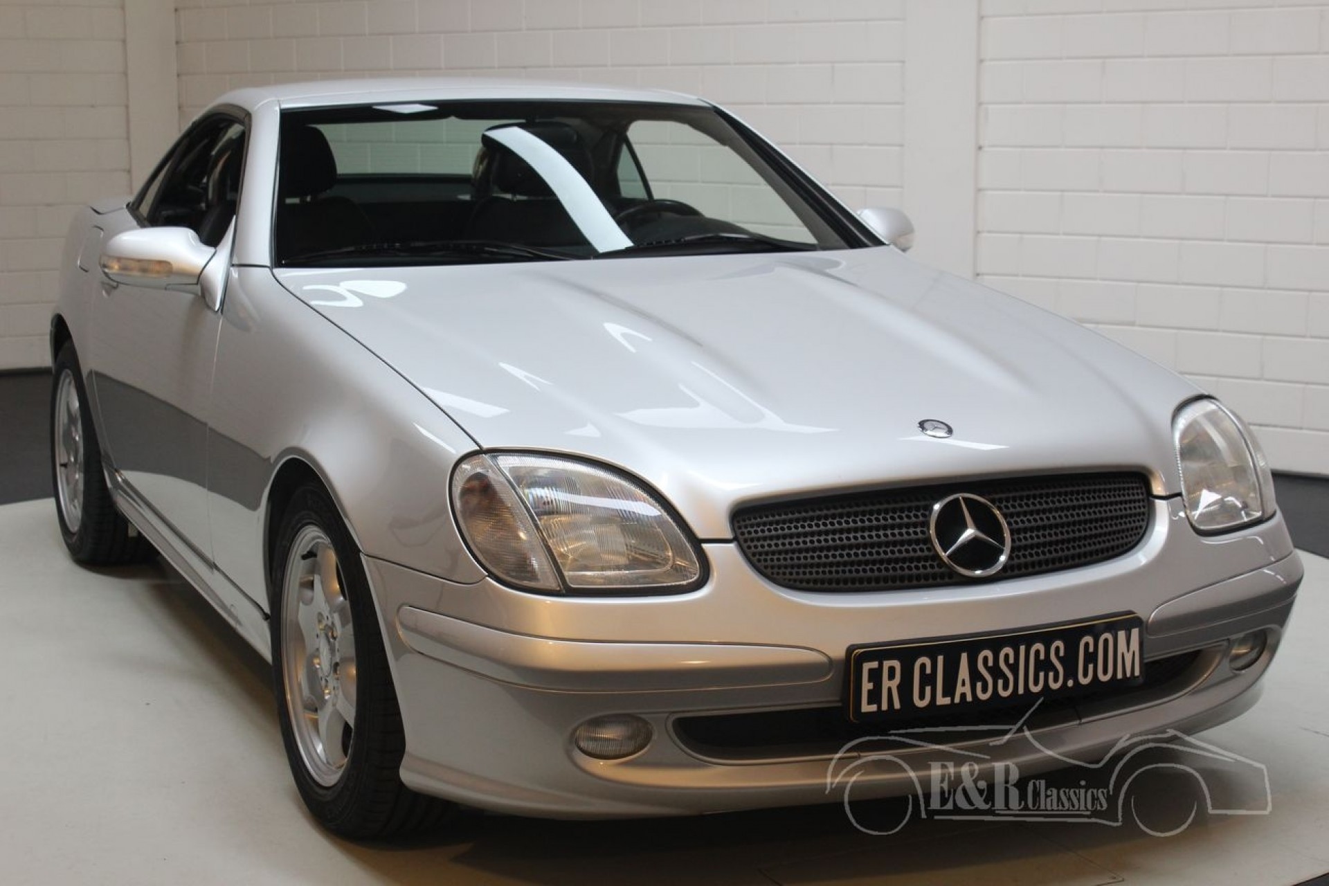 Mercedes-Benz SLK200 2000 for sale at ERclassics