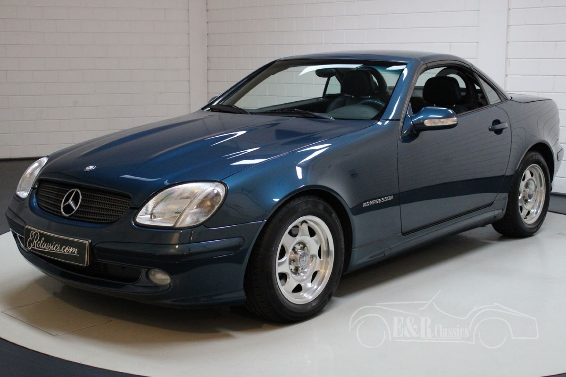 Mercedes-Benz SLK 200 Designo Meerblau 2000 for sale at ERclassics