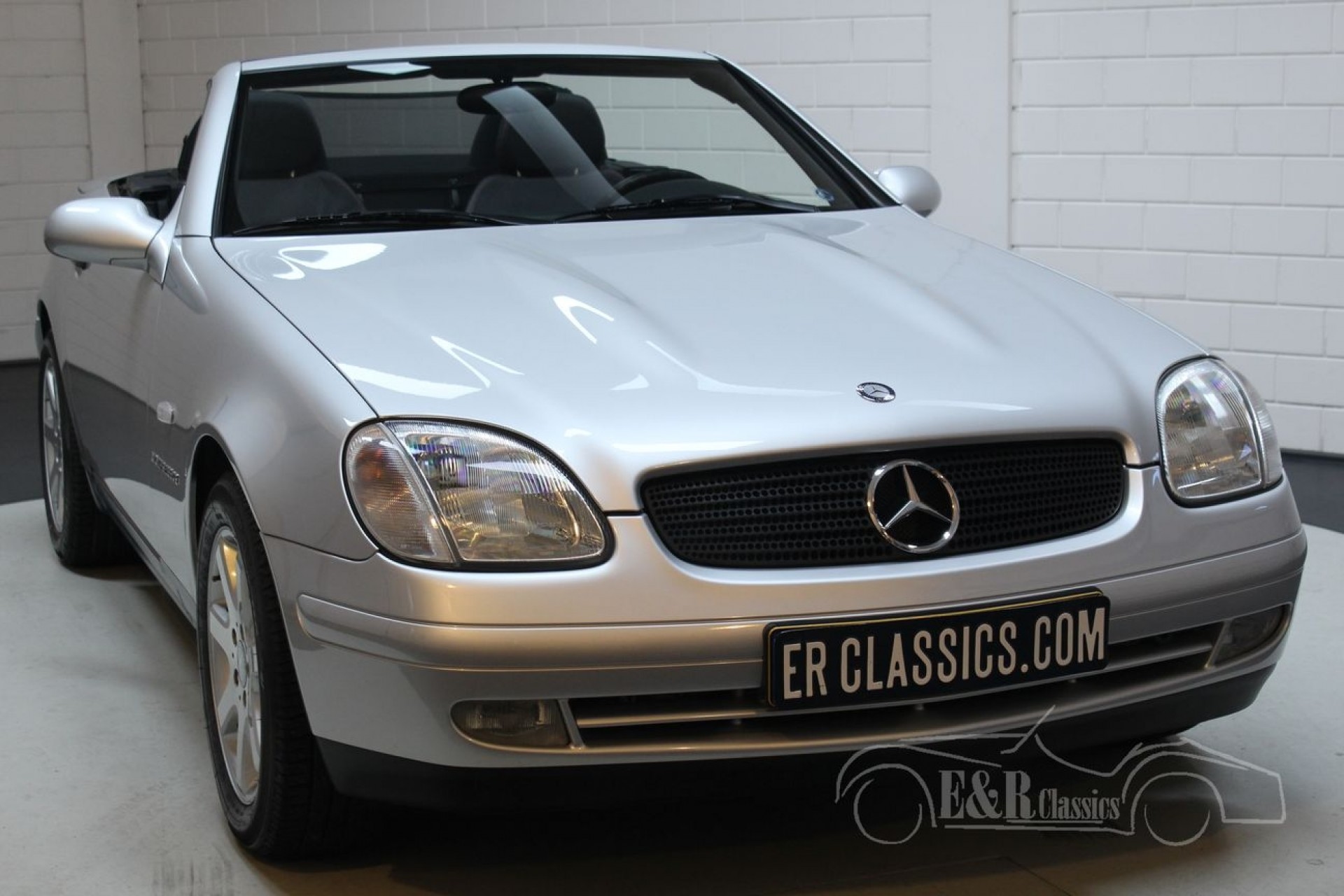 Mercedes-Benz SLK 230 1997 for sale at ERclassics