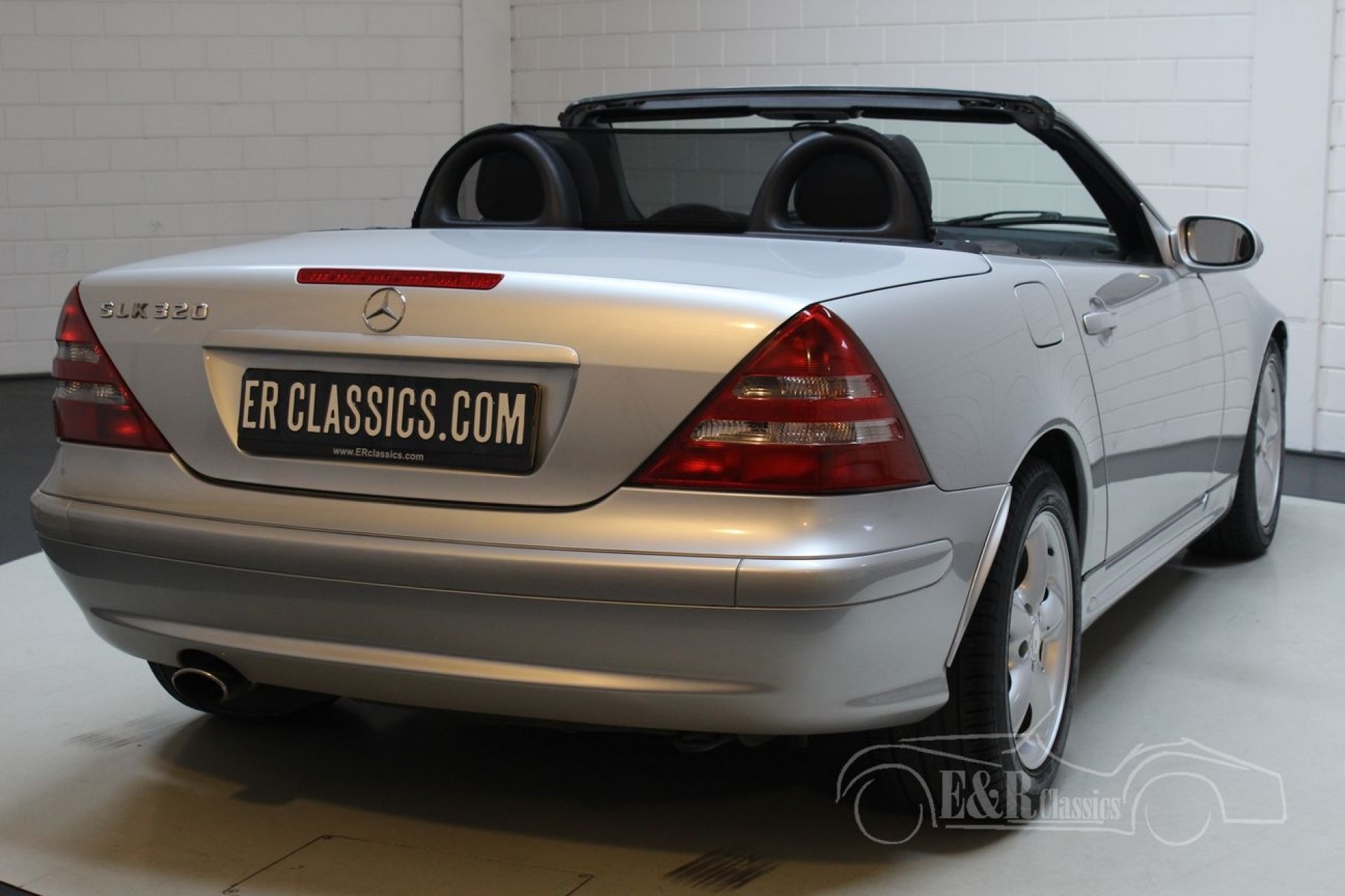 Mercedes Benz SLK 320 2001 for sale at ERclassics