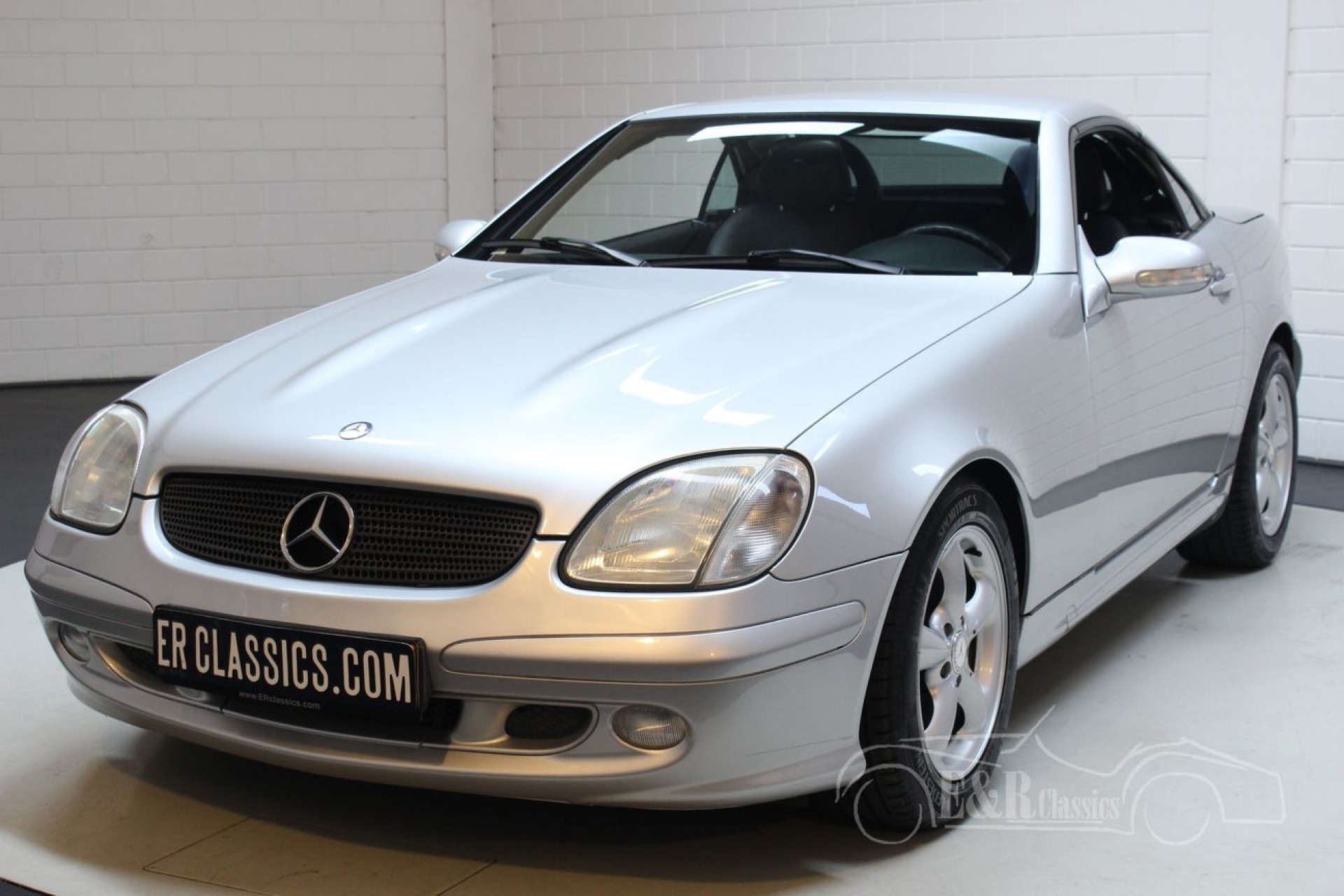 Mercedes Benz SLK 320 2001 for sale at ERclassics