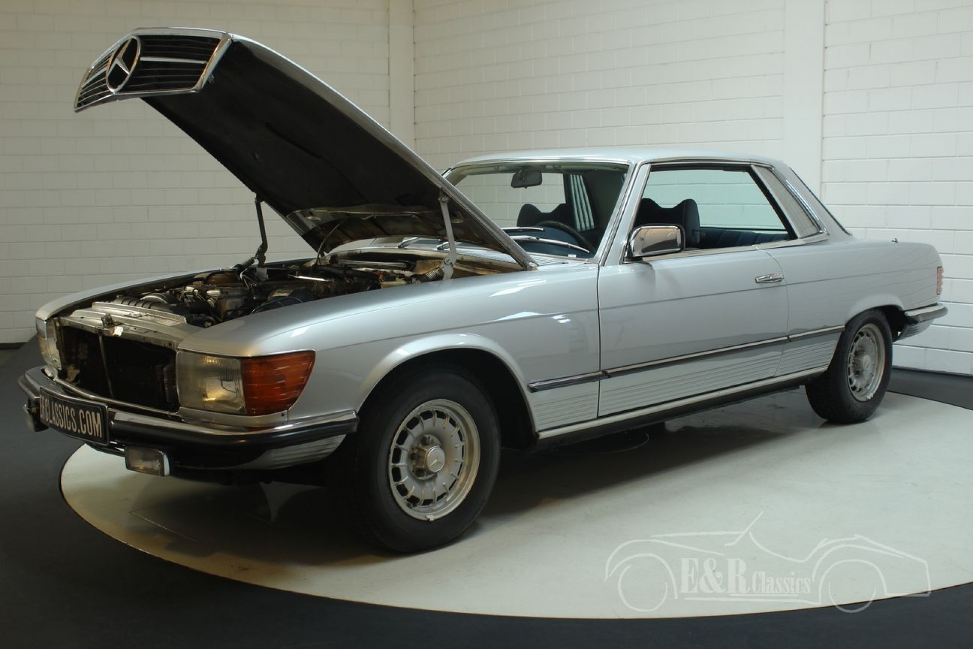 Mercedes-Benz 280SLC Coupe 1977 for sale at ERclassics