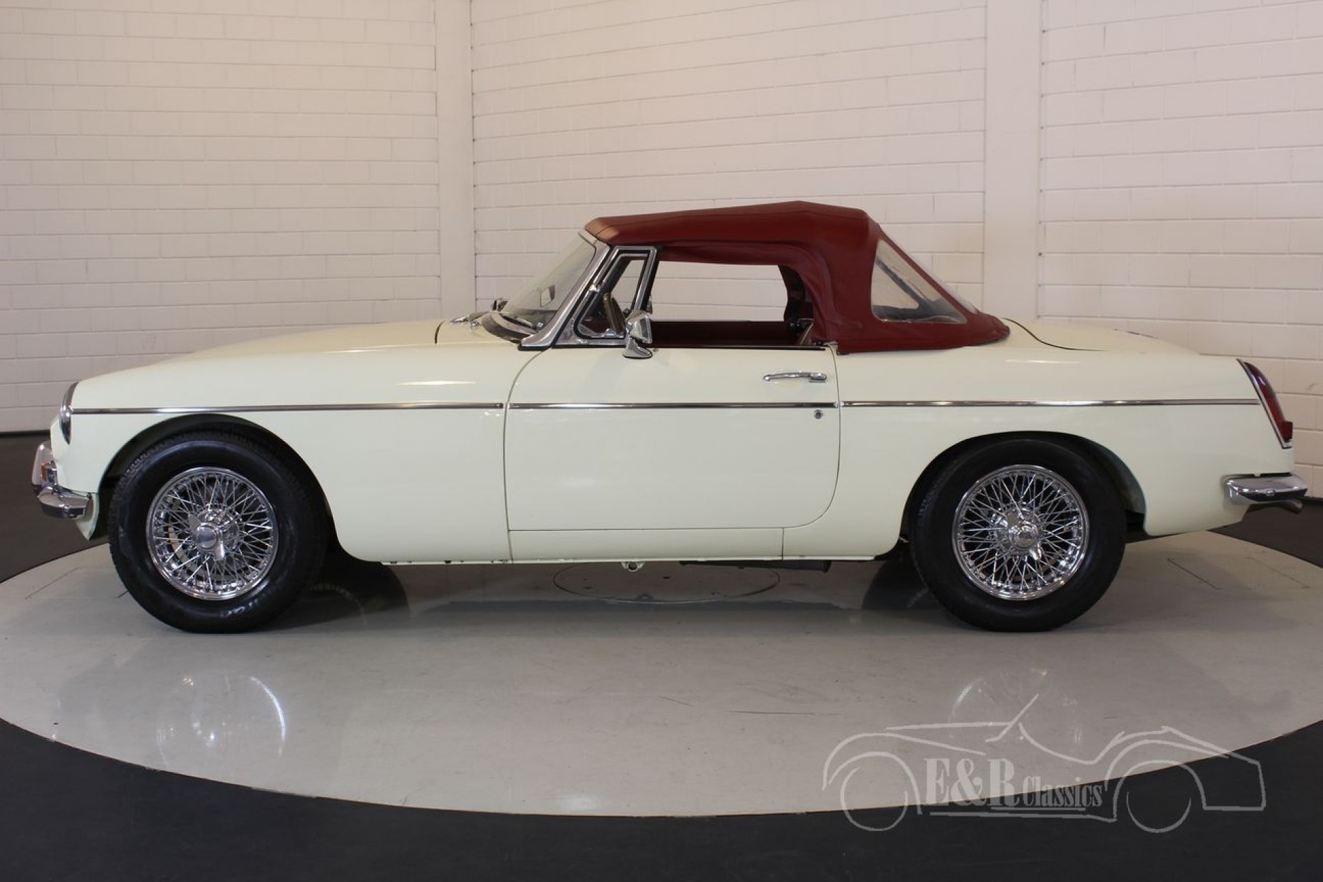 MGB convertible 1970 for sale at ERclassics