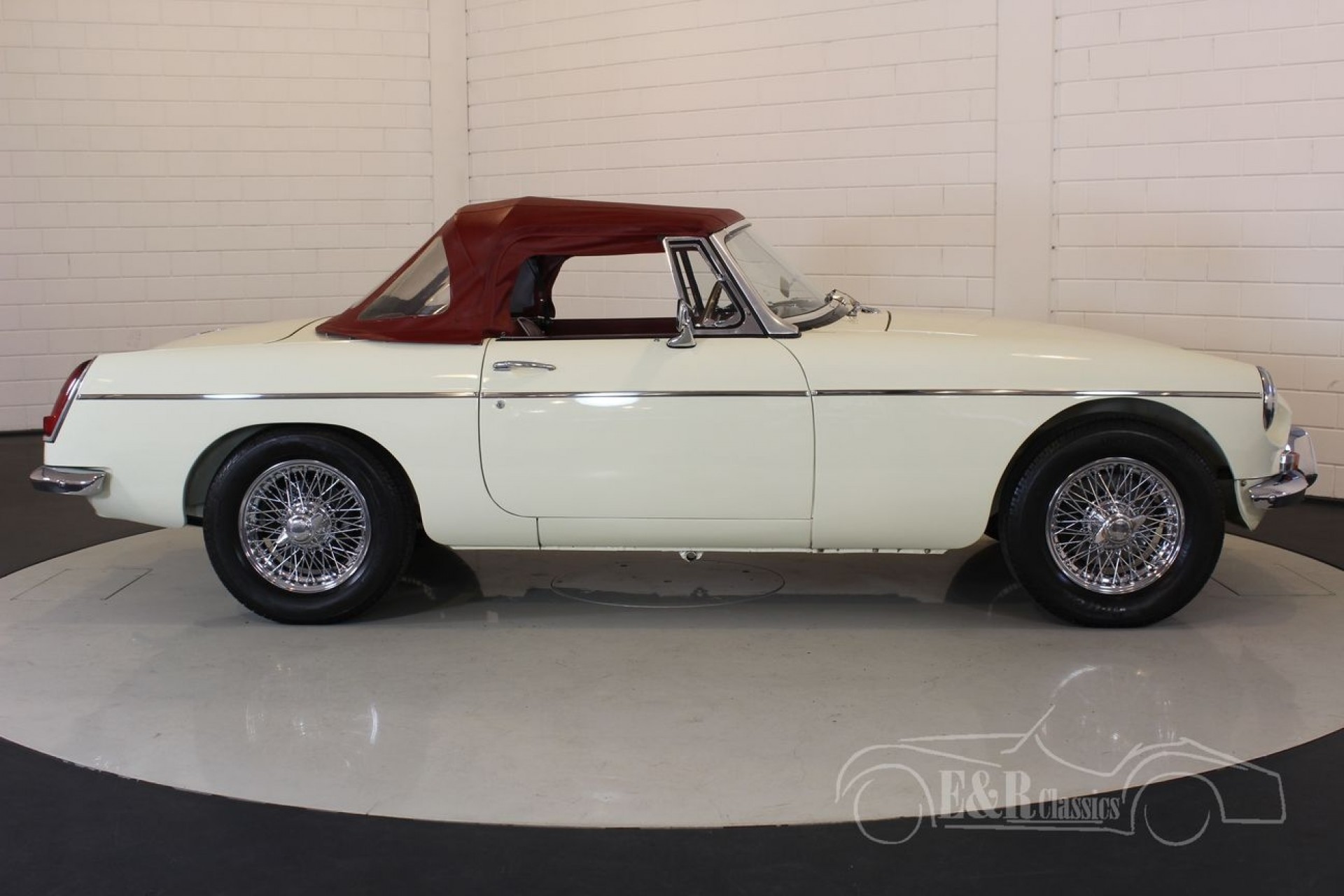MGB convertible 1970 for sale at ERclassics