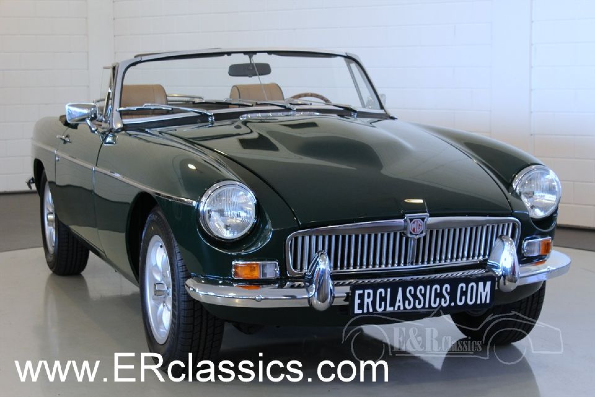 MG B V8 cabriolet 1980 for sale at Erclassics