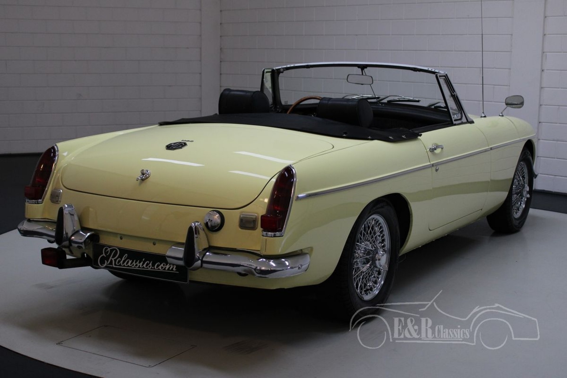 MG MGB 1970 for sale at ERclassics