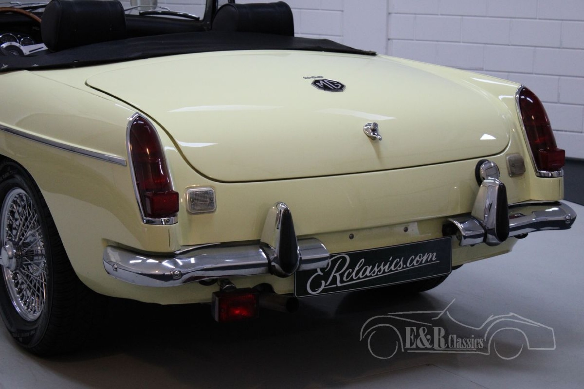 MG MGB 1970 for sale at ERclassics