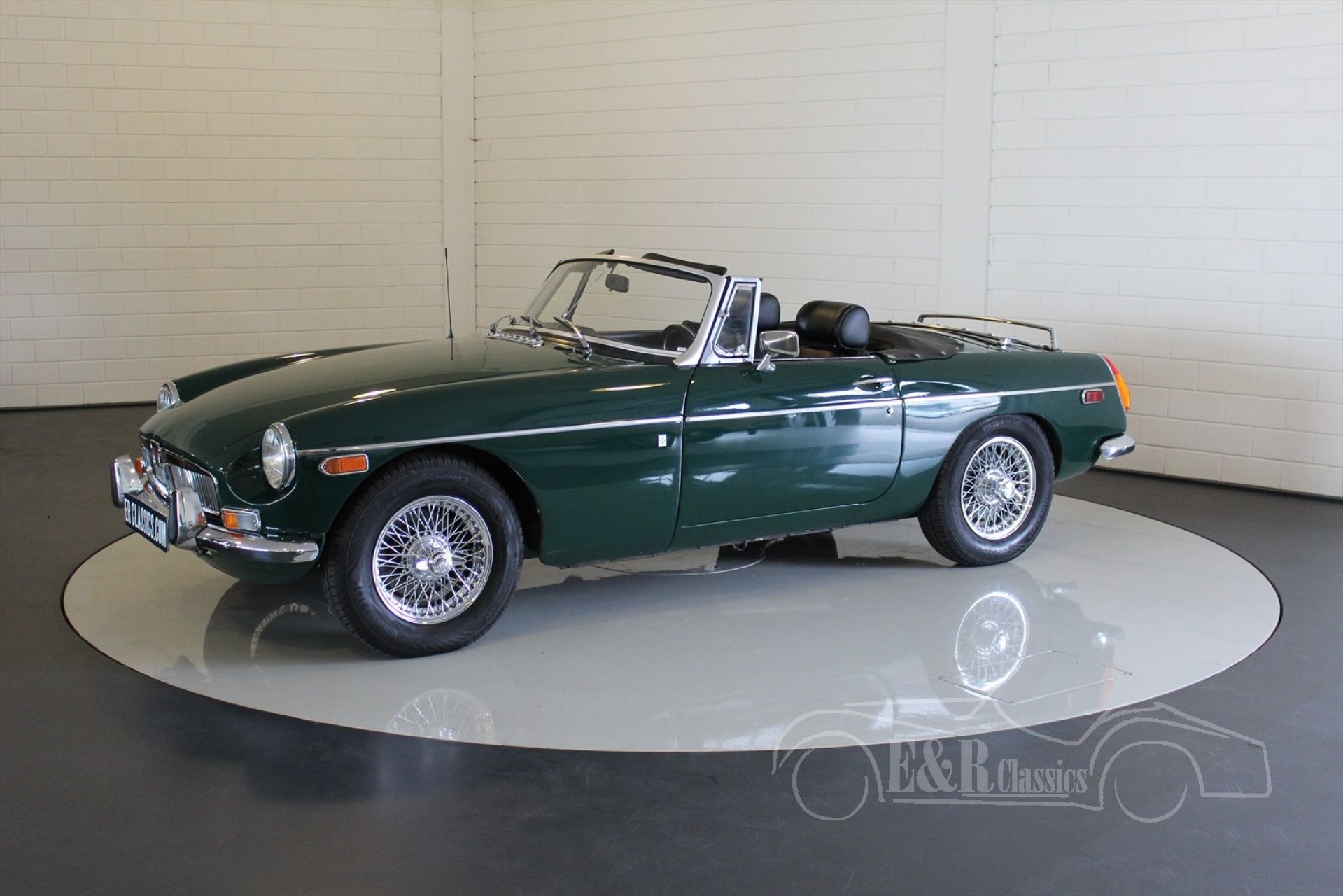 MGB roadster 1974 for sale at ERclassics