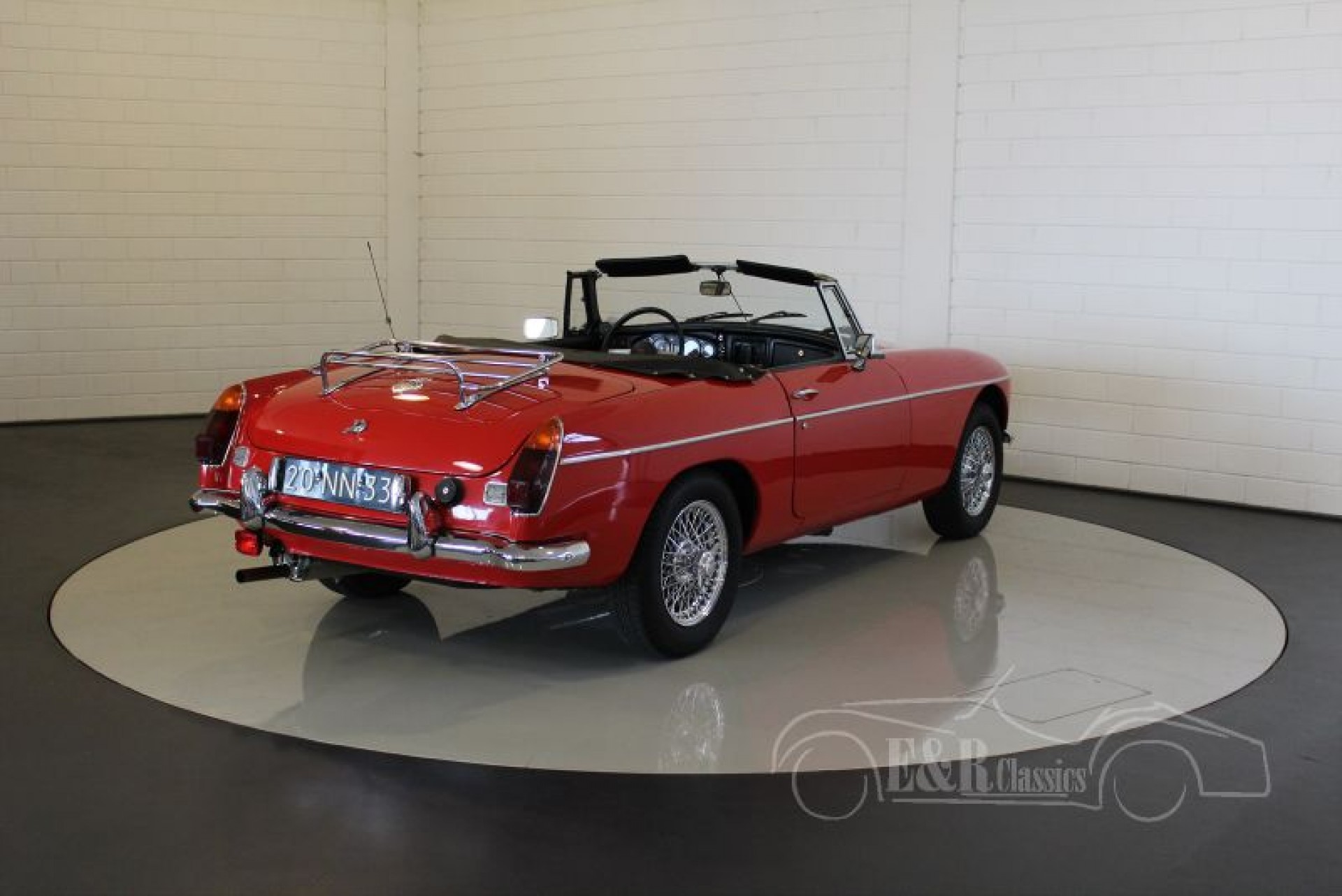 MGB roadster 1975 for sale at ERclassics