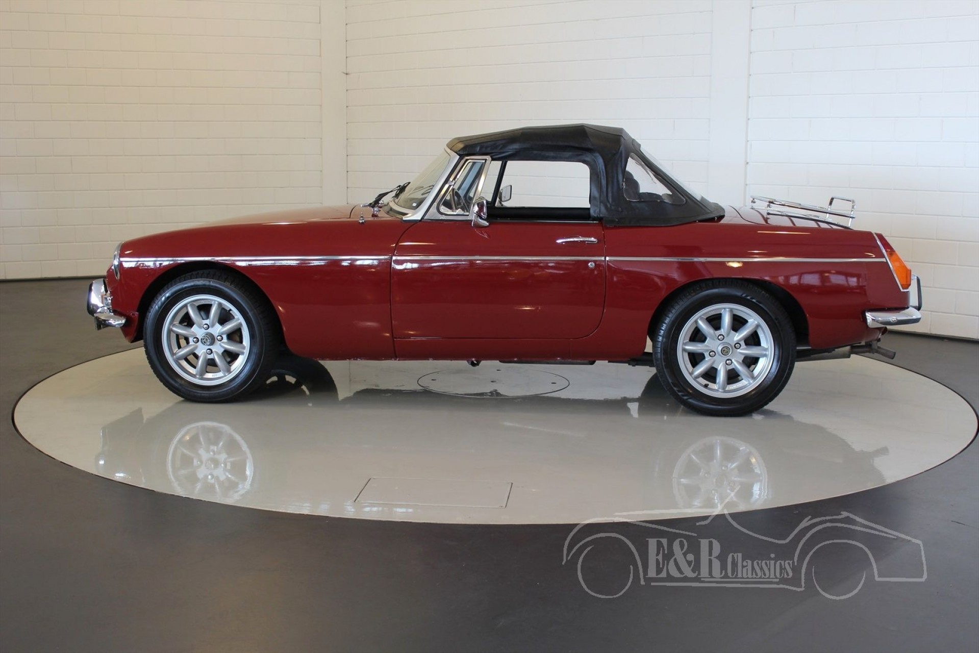 MG MGB Roadster 1976 for sale at ERclassics
