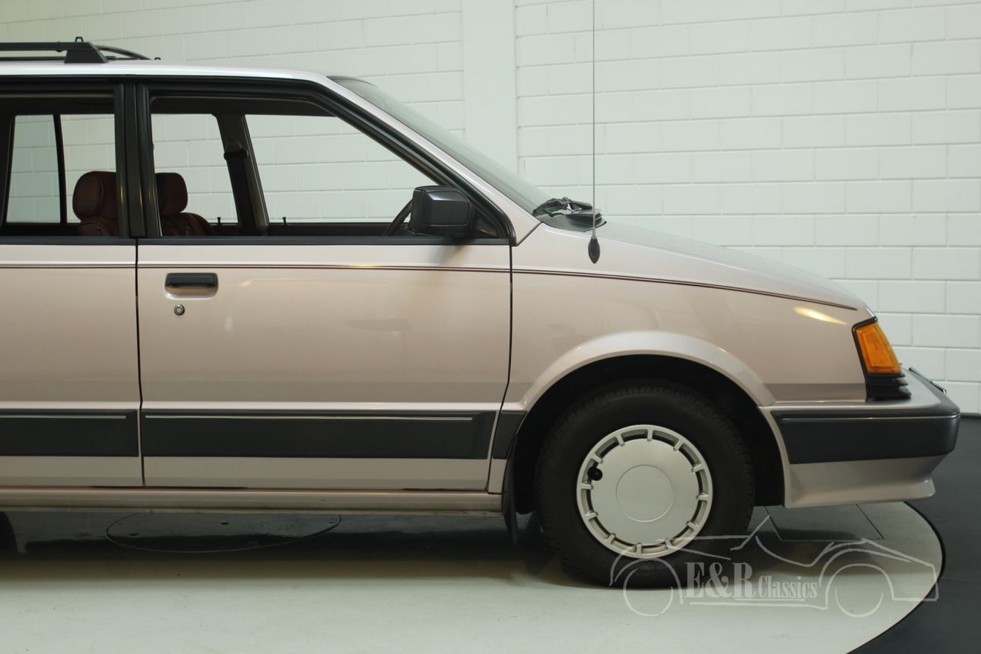 Dodge Colt Vista Wagon Mitsubishi Chariot 1987 for sale at Erclassics