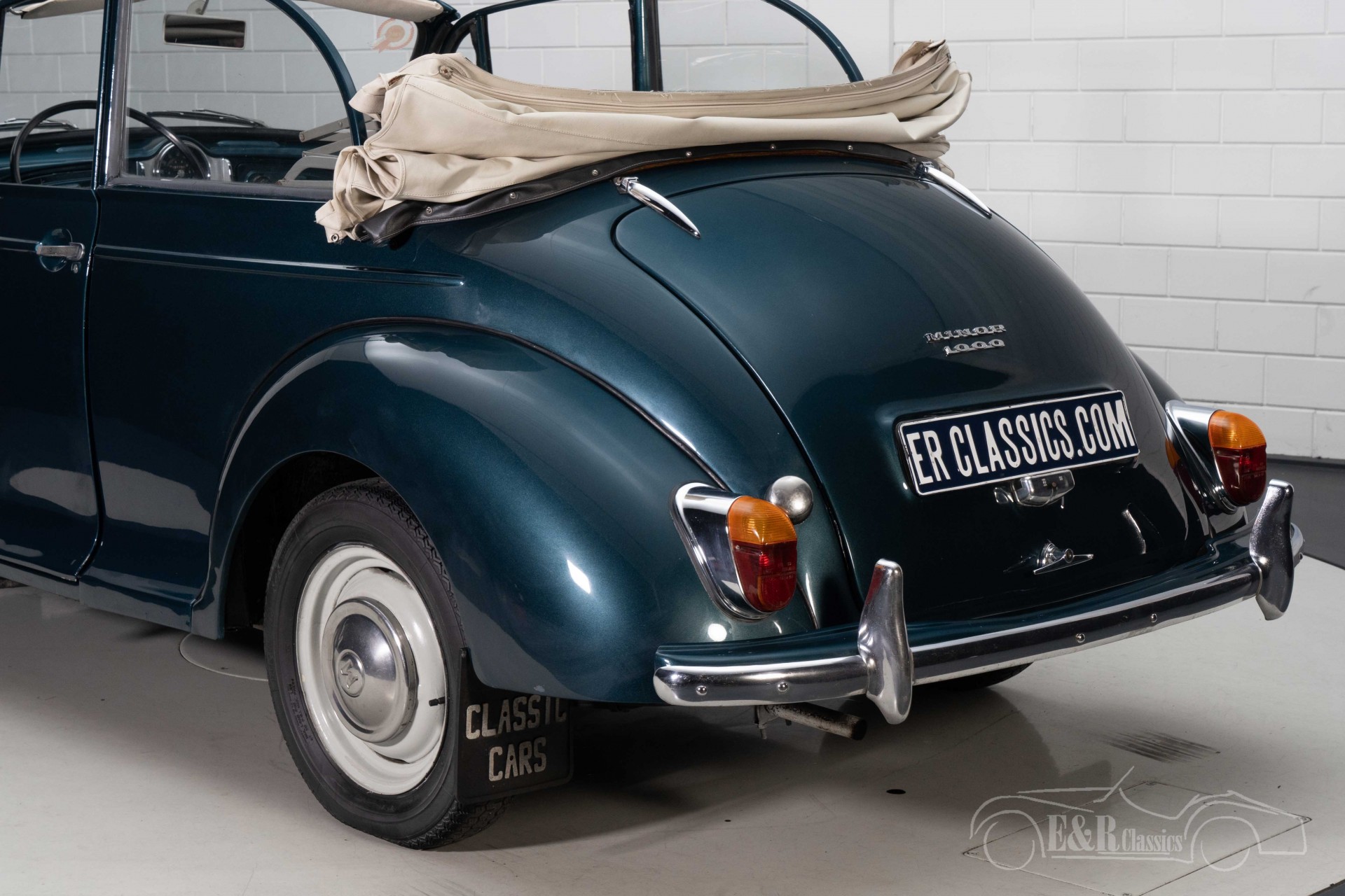 Morris Minor 1000 for sale at ERclassics