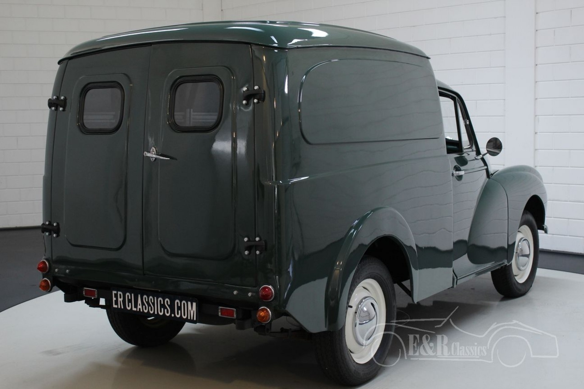 Morris Van 1960 in very beautiful condition for sale at ERclassics