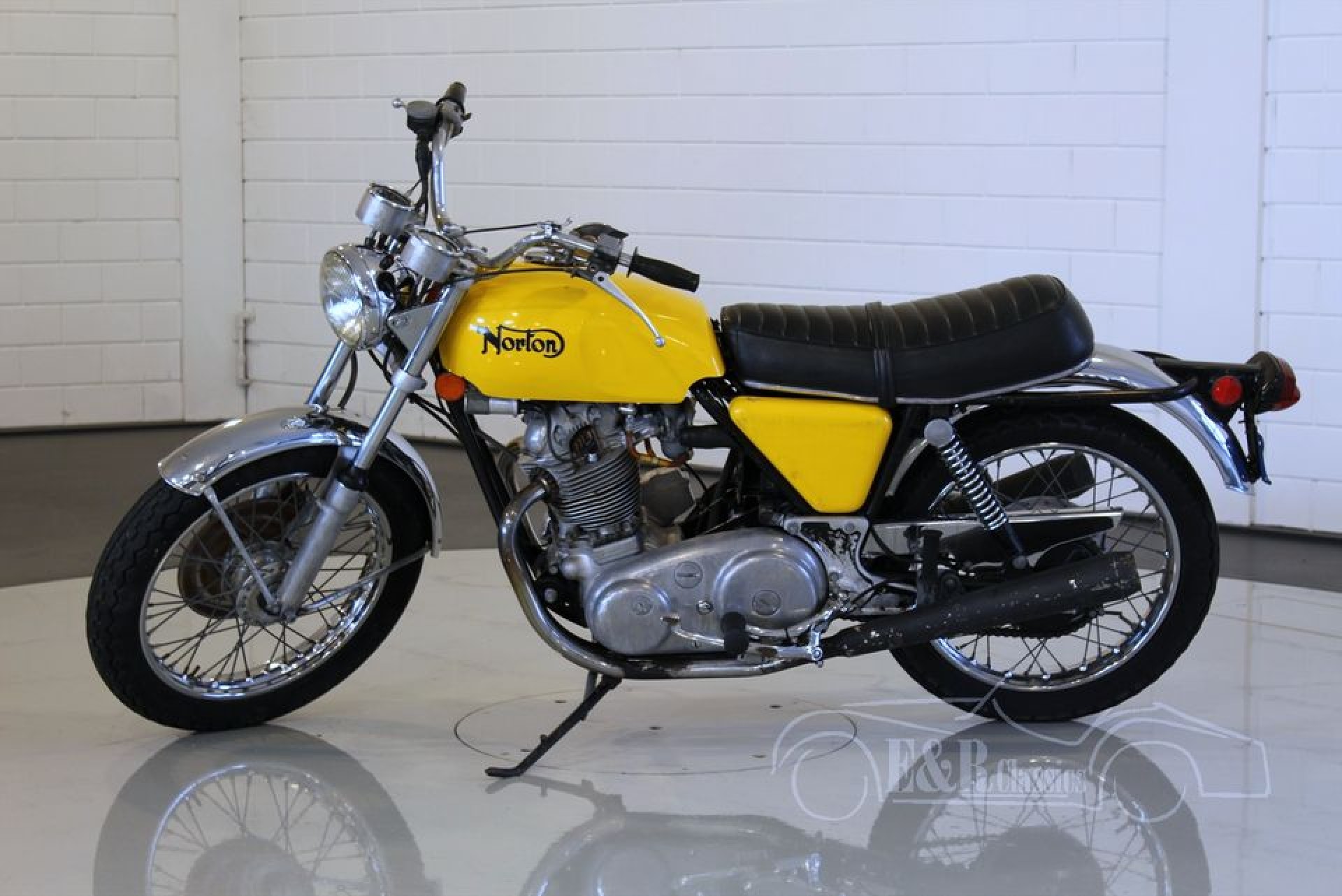 Norton Commando 750 1972 til salg hos ERclassics