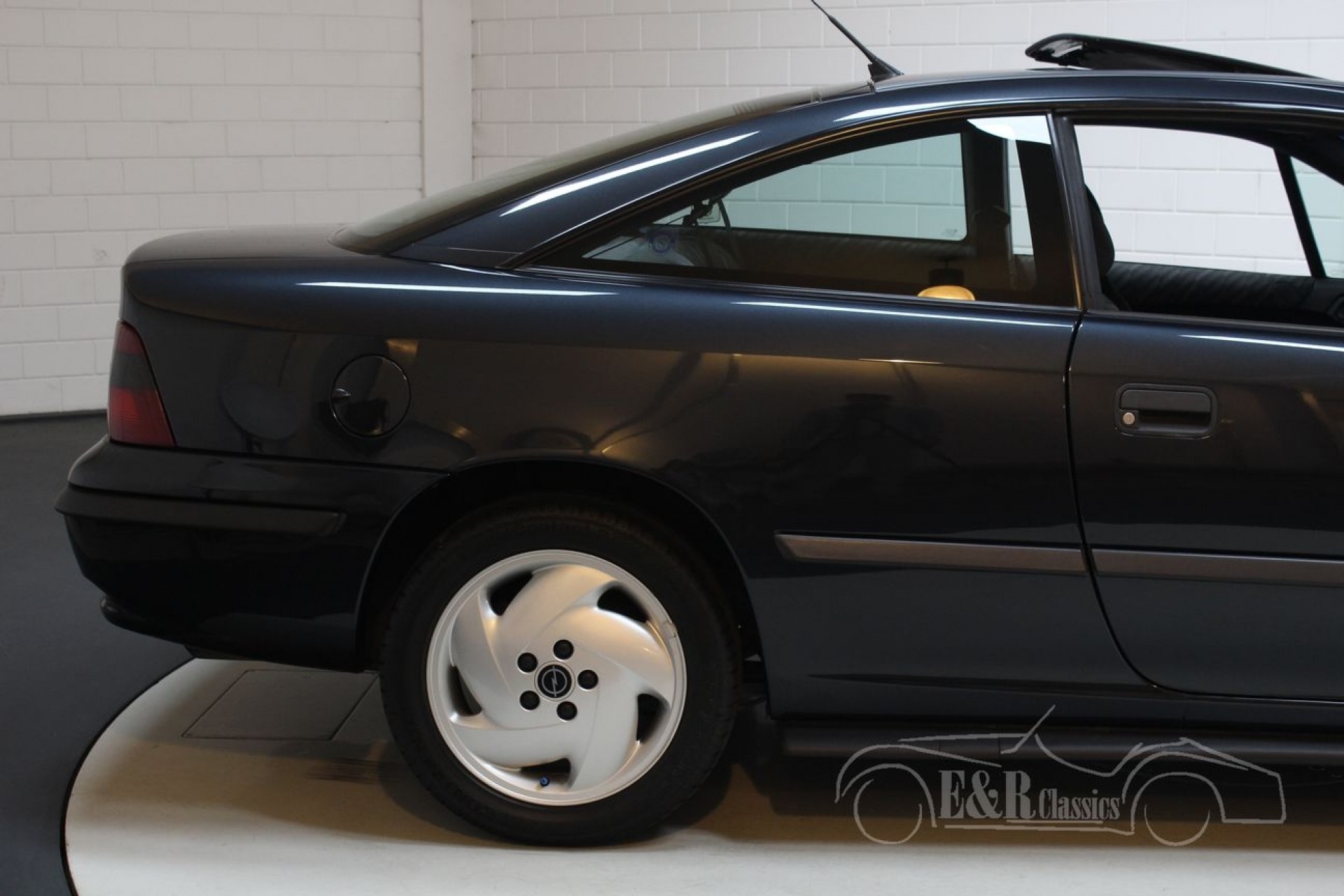 Opel Calibra 2.0 16V Turbo 4x4 1992 for sale at ERclassics