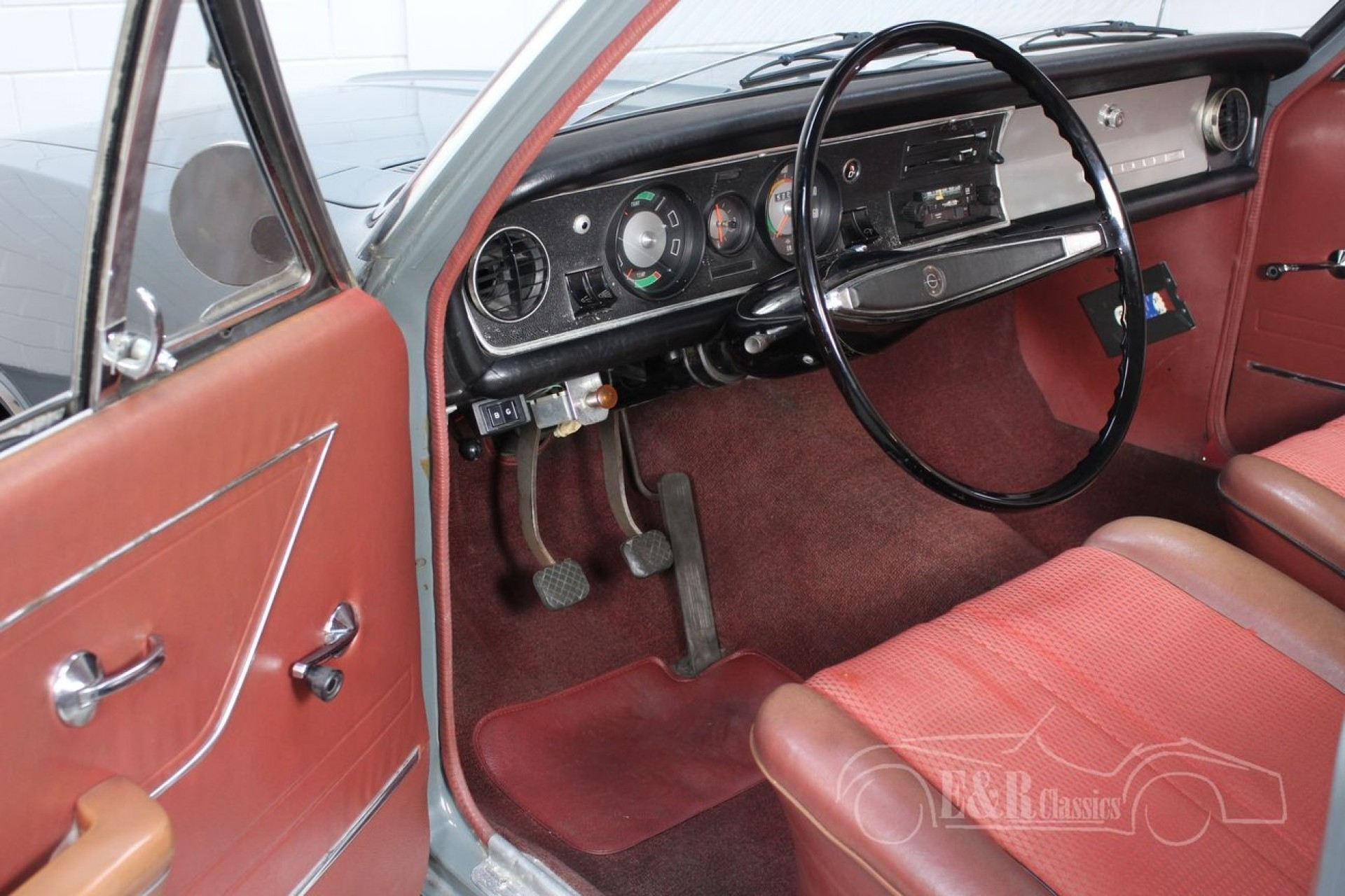 Opel Rekord C 1900 Sedan 1967 Bardzo ładny stan na sprzedaż w ERclasscis