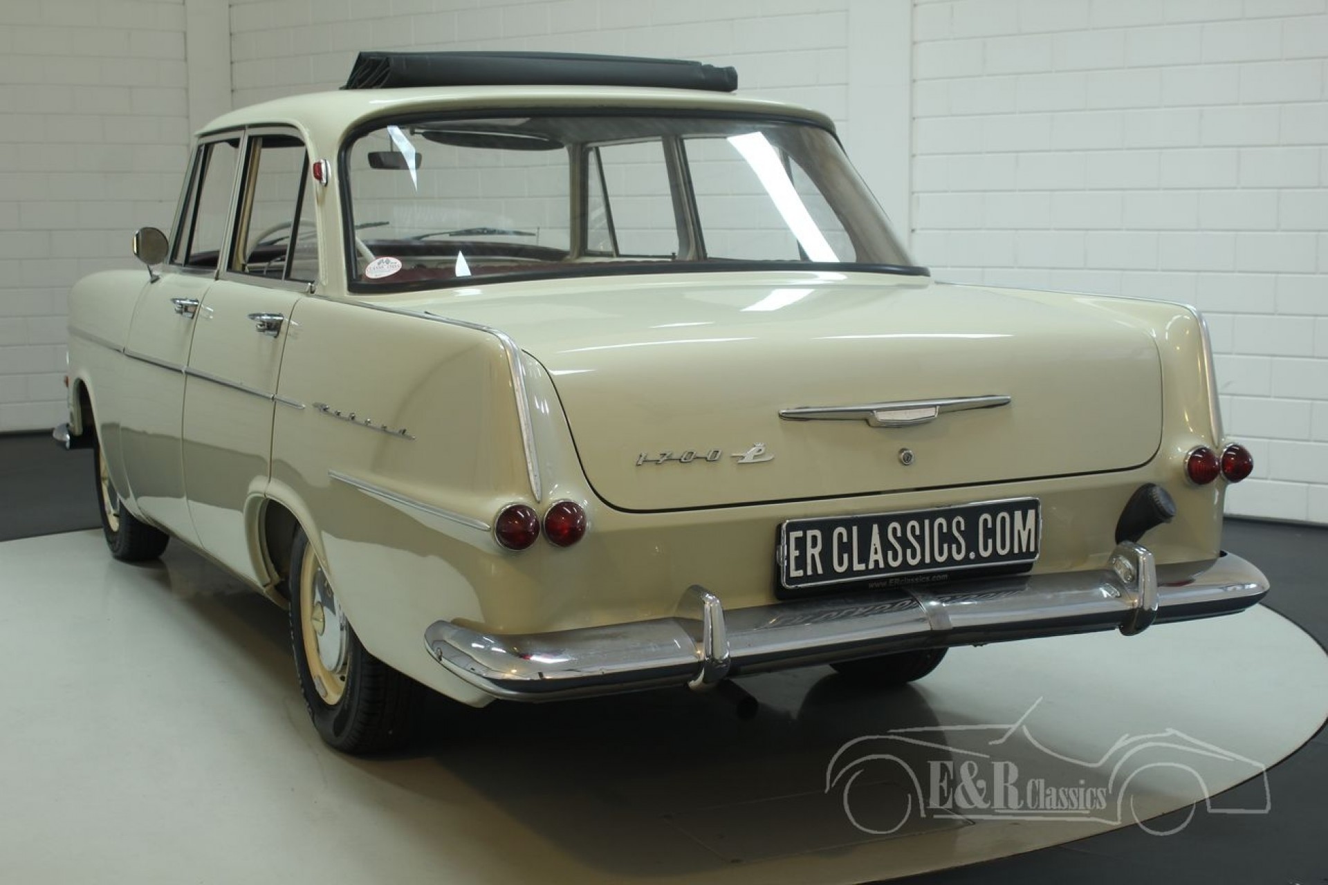 Opel Rekord Olympia P2 1700L 1961 for sale at Erclassics