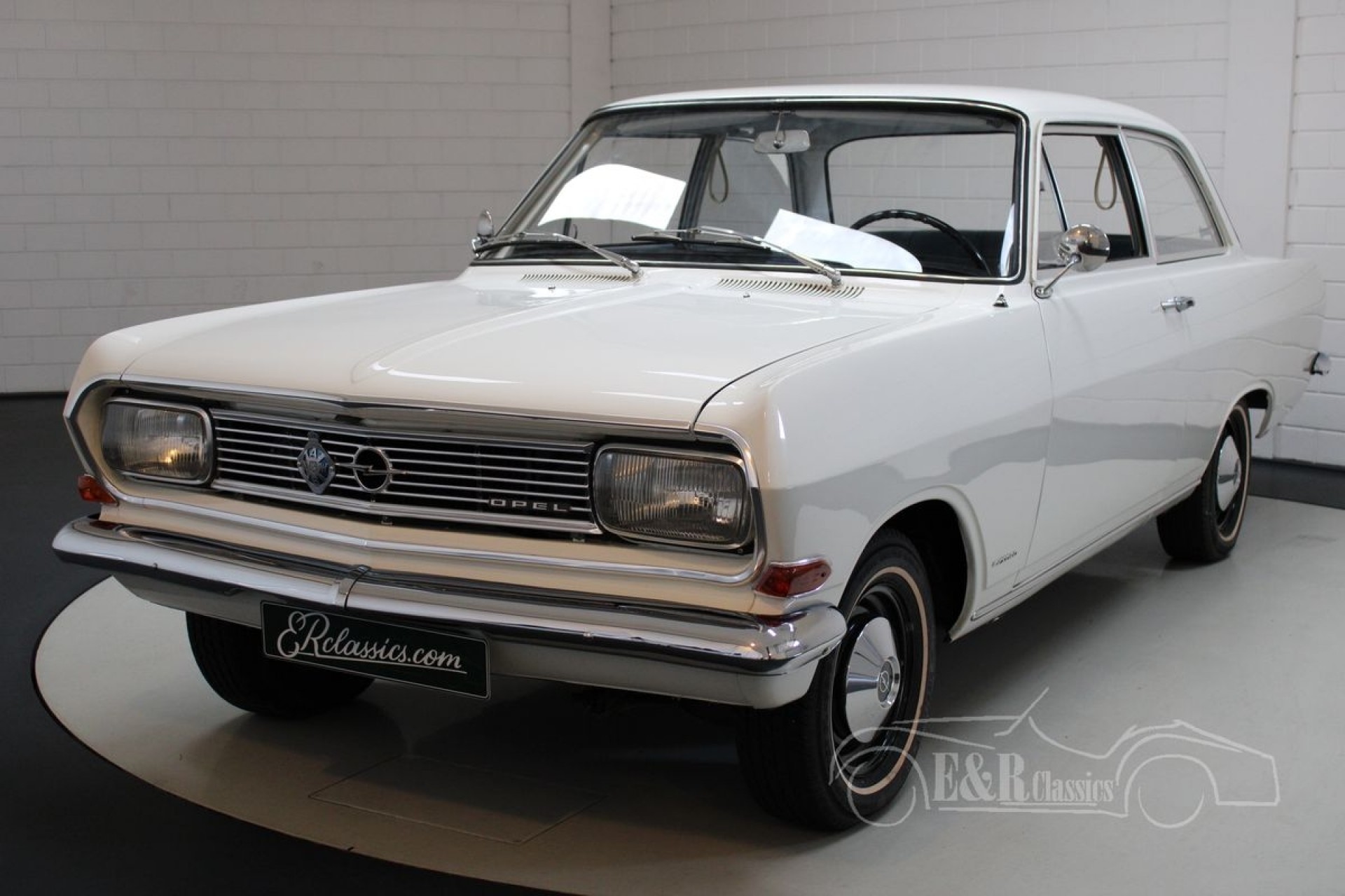 Opel Rekord 2-door sedan 1966 for sale at ERclassics