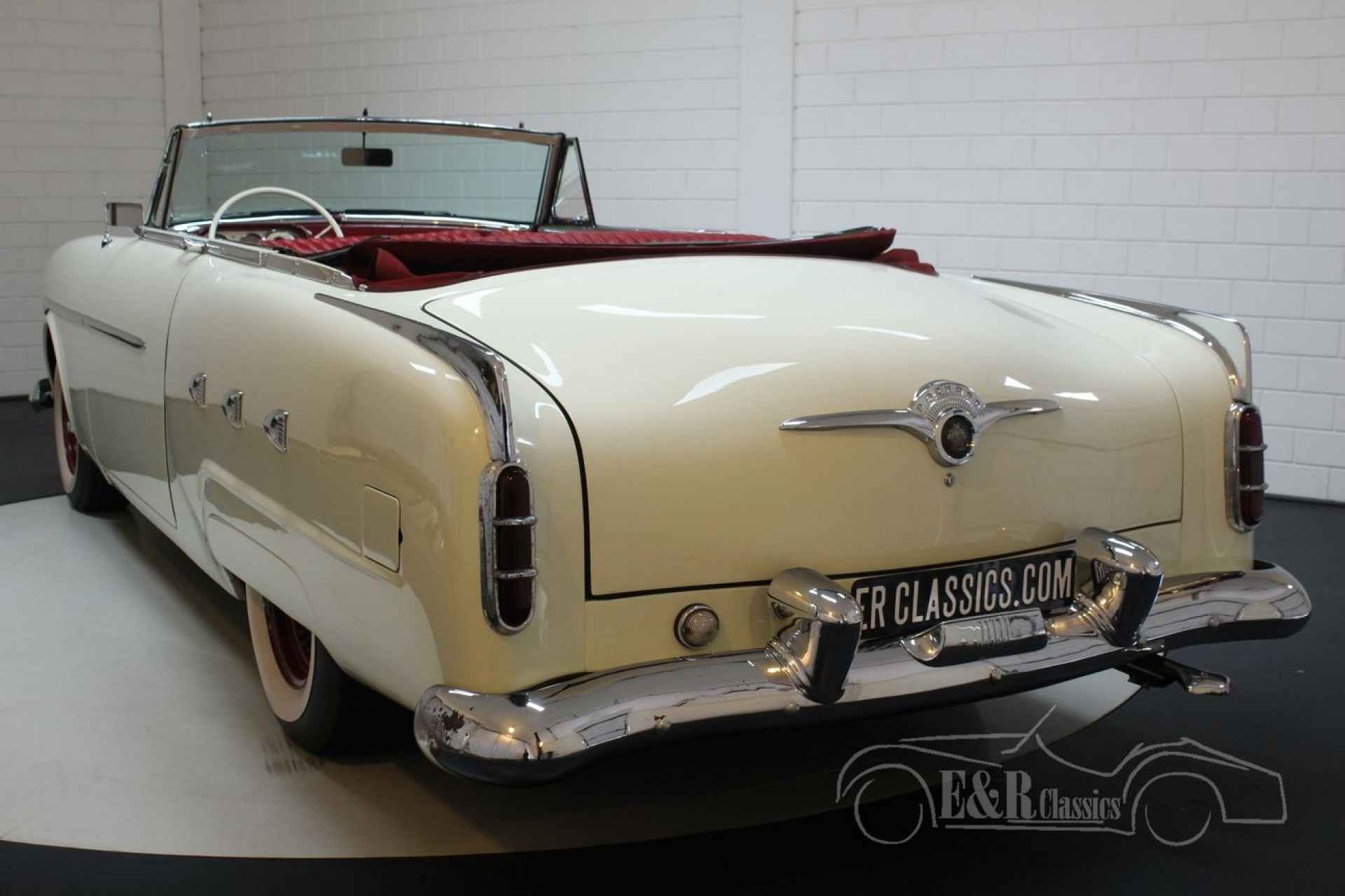 Packard Mayfair 250 Convertible 1952 for sale at ERclassics