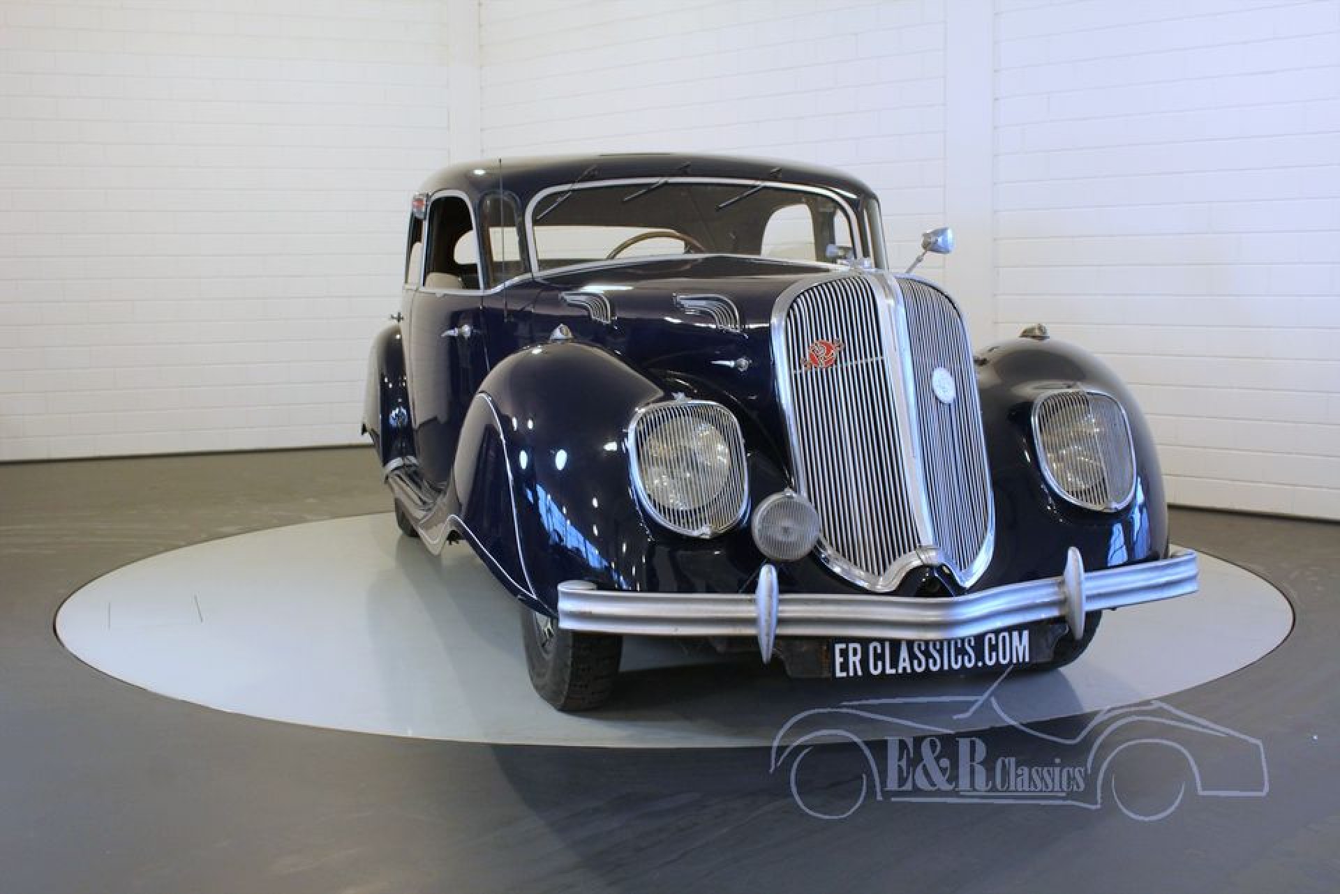 Panhard Dynamic X77 1937 for sale at ERclassics