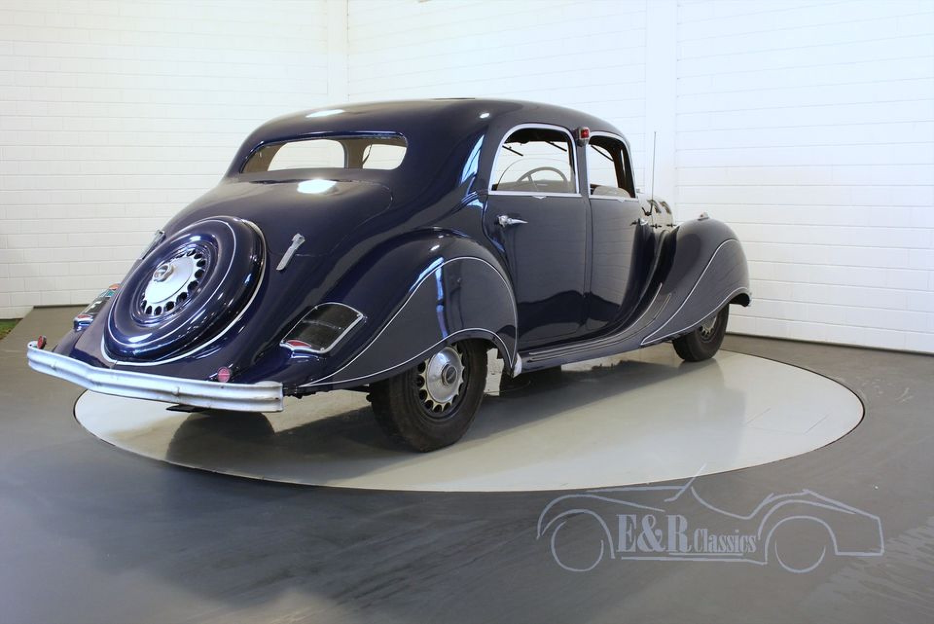 Panhard Dynamic X77 1937 for sale at ERclassics