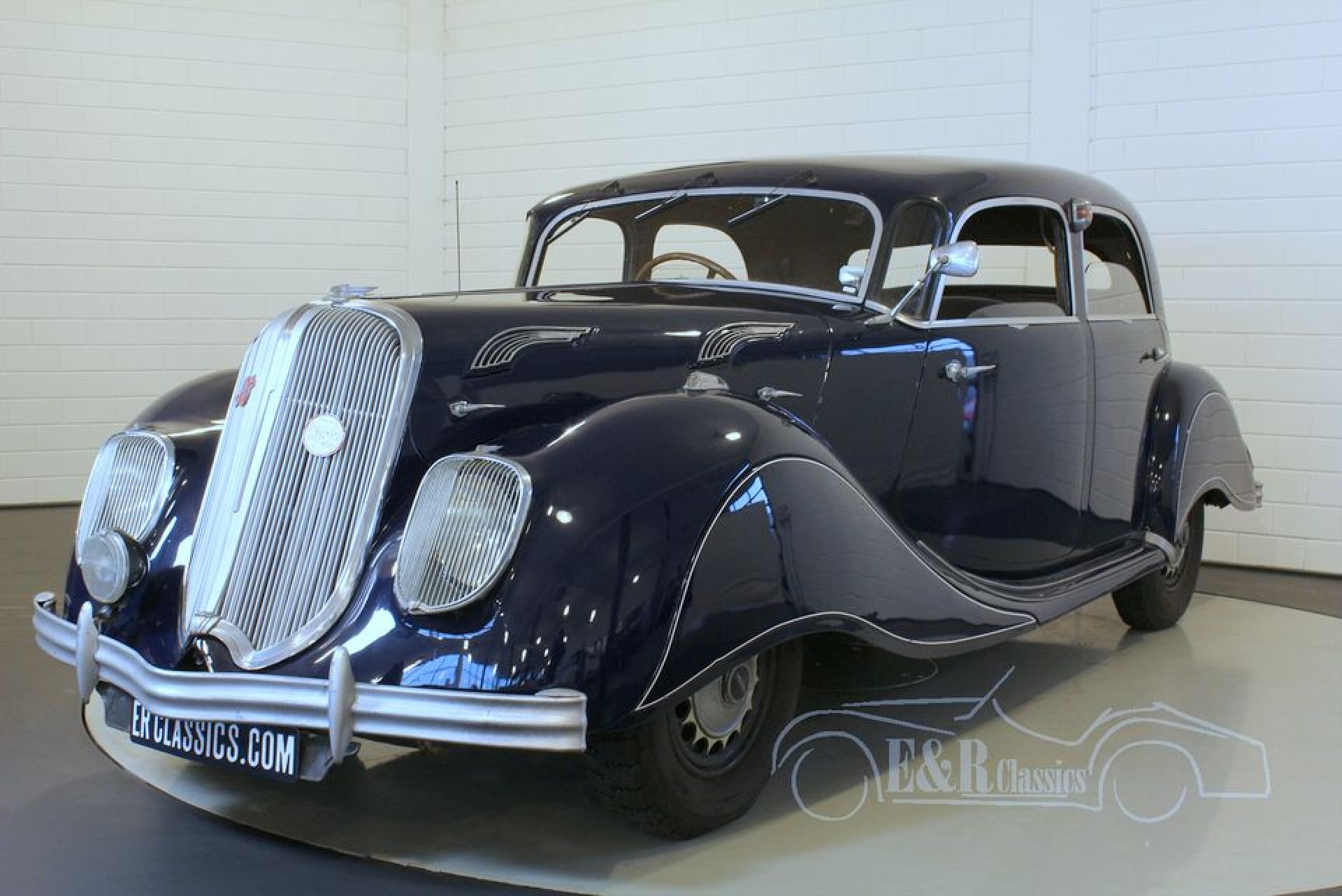 Panhard Dynamic X77 1937 for sale at ERclassics