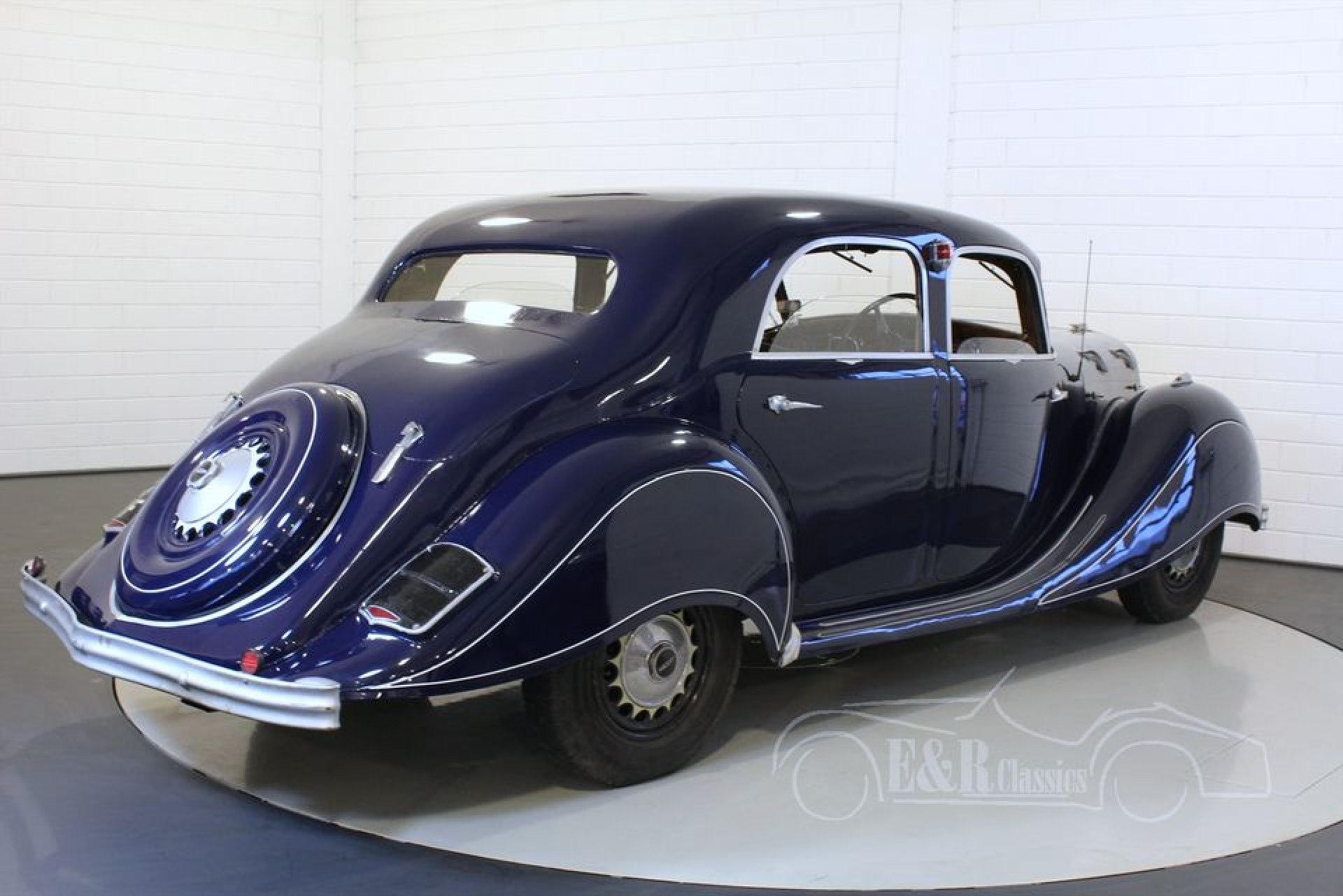 Panhard Dynamic X77 1937 for sale at ERclassics