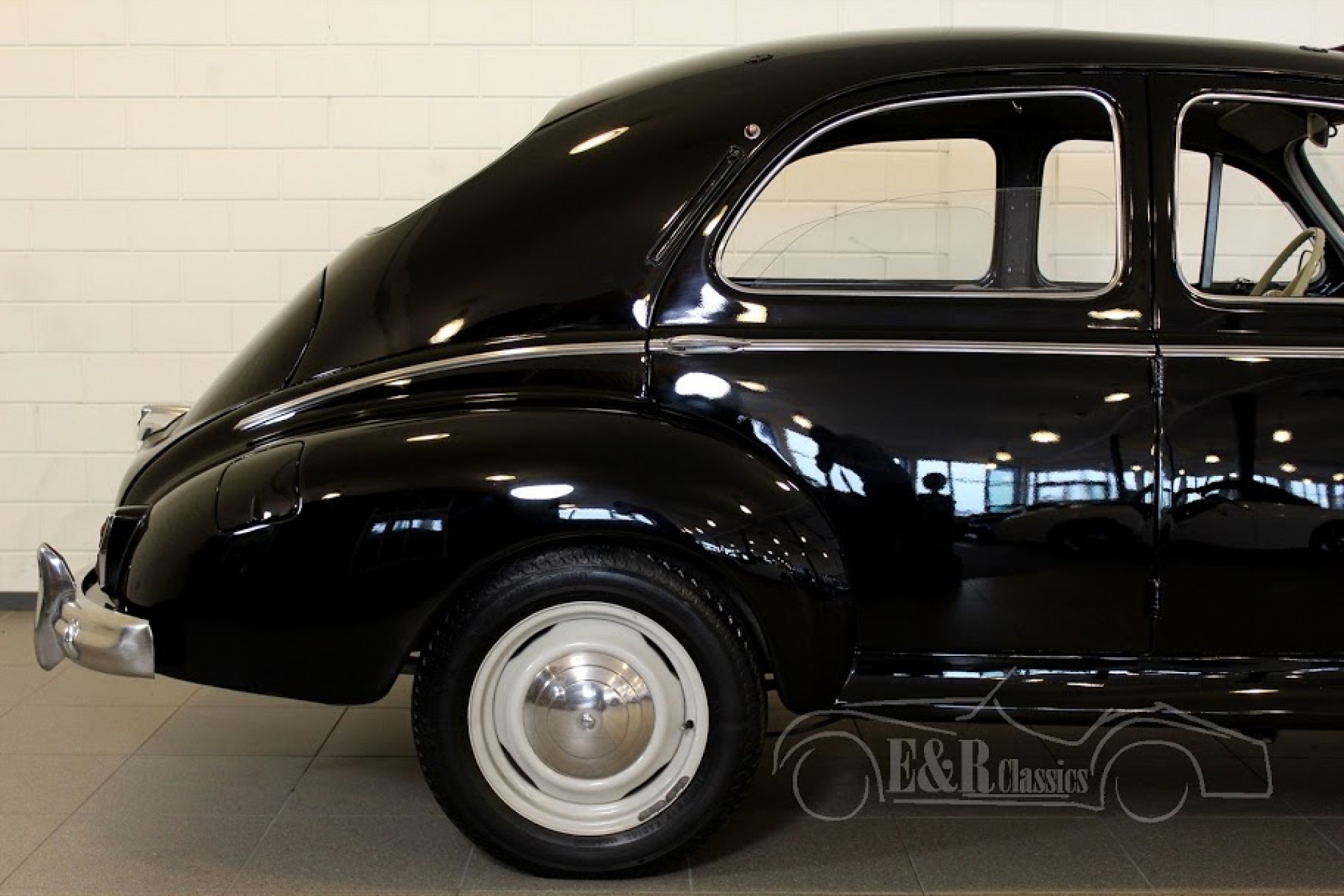 Auto d'epoca Peugeot | Oldtimer Peugeot in vendita su E & R Classic Cars!