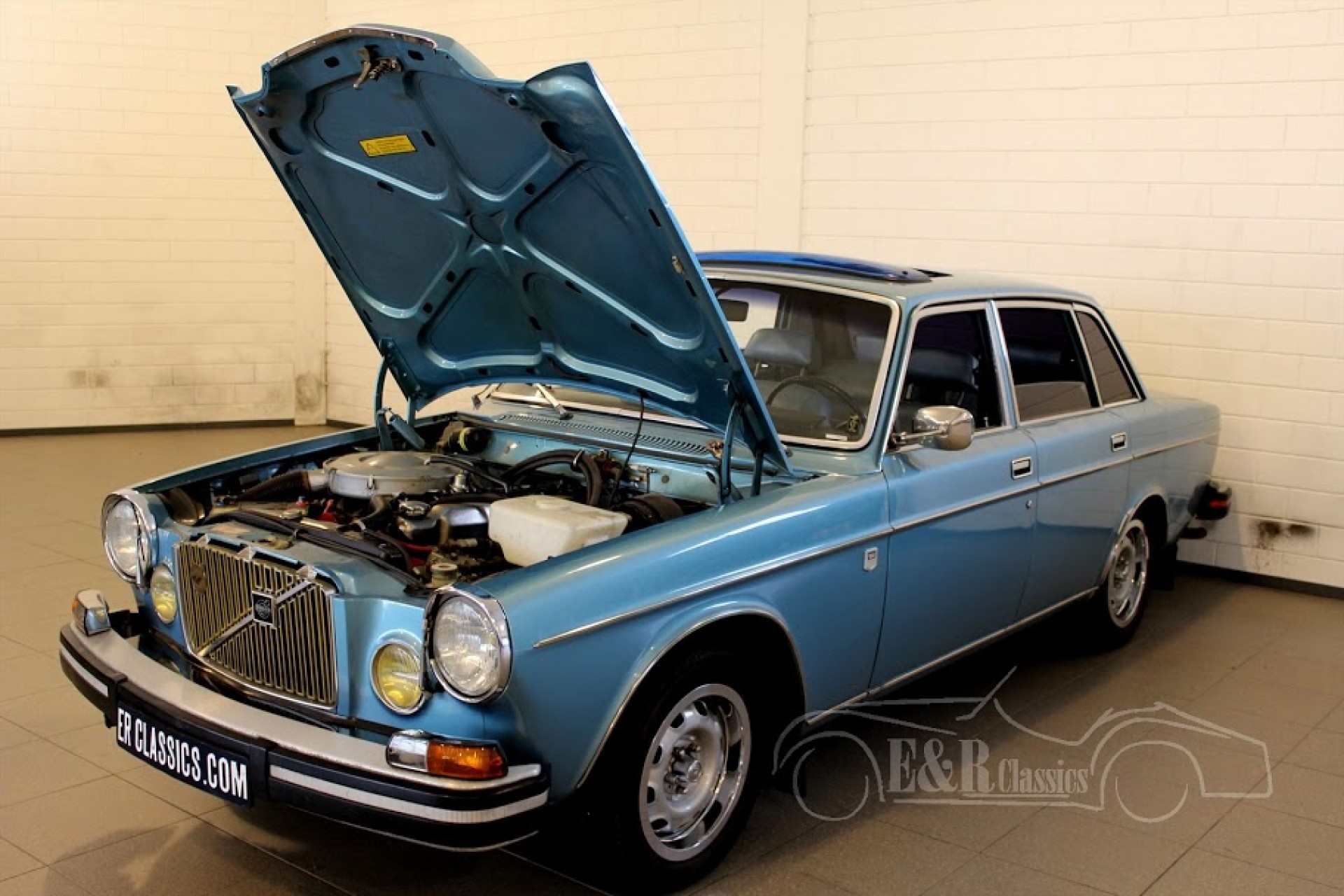 Volvo Classic Cars | Volvo oldtimers for sale at E & R Classic Cars!