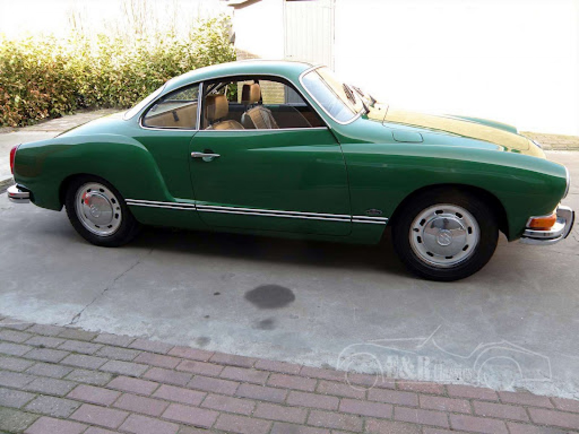 Volkswagen Classic Cars | Volkswagen oldtimers for sale at E & R ...