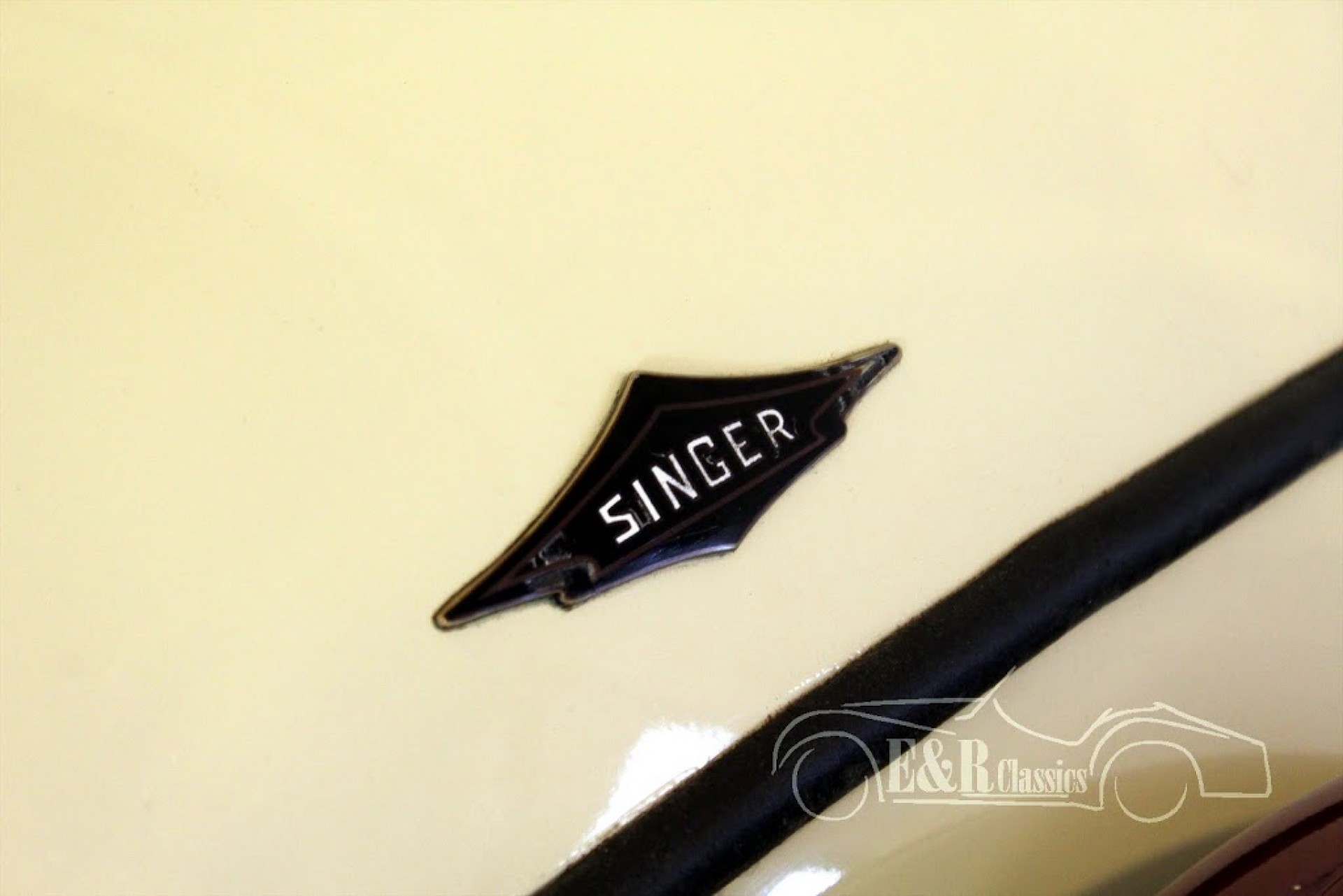 Singer Classic Cars | Singer oldtimers for sale at E & R Classic Cars!