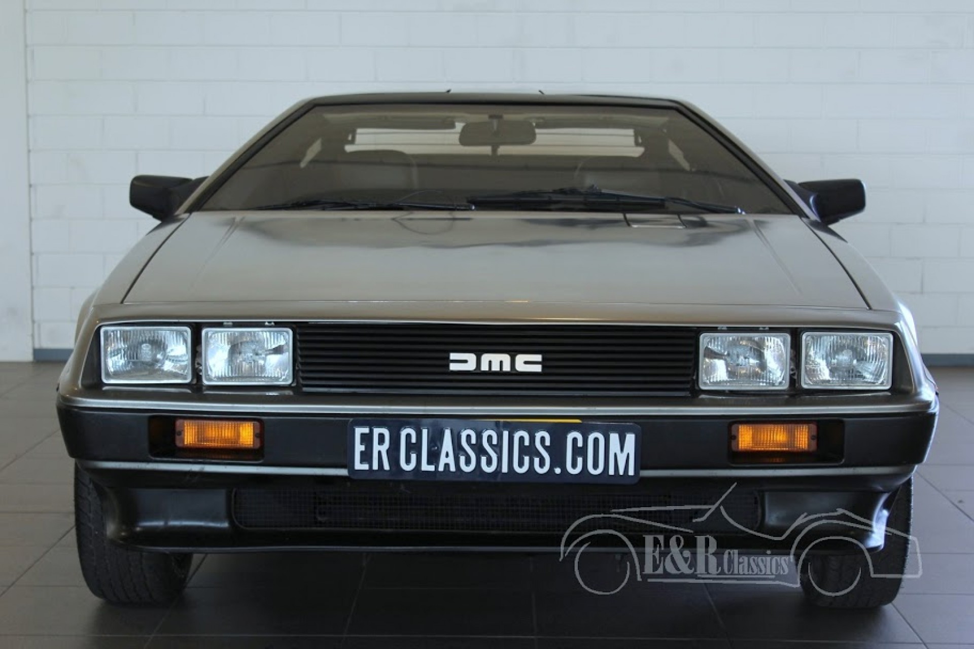 DMC Classic Cars | DMC oldtimers for sale at E & R Classic Cars!