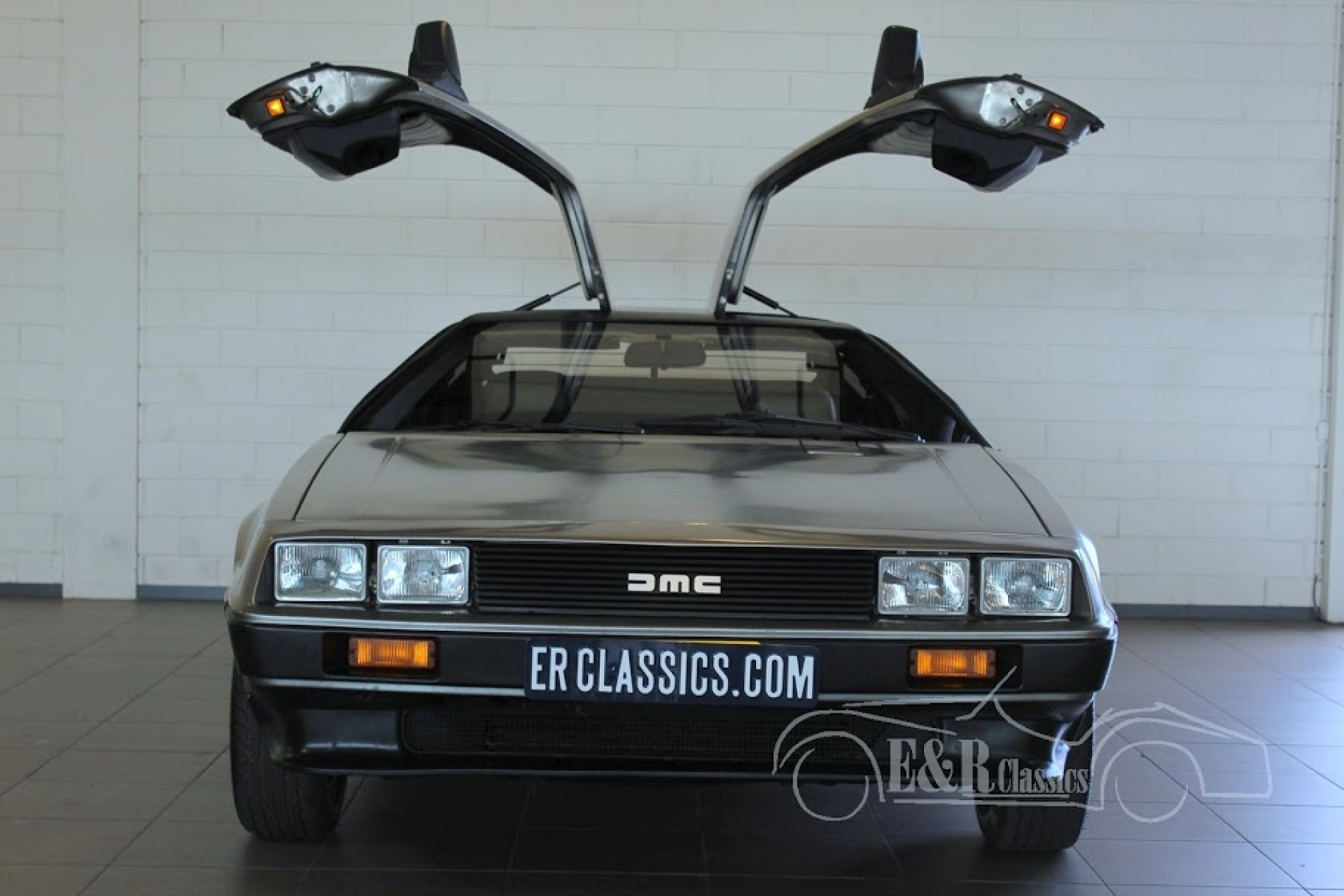 DMC Classic Cars | DMC oldtimers for sale at E & R Classic Cars!