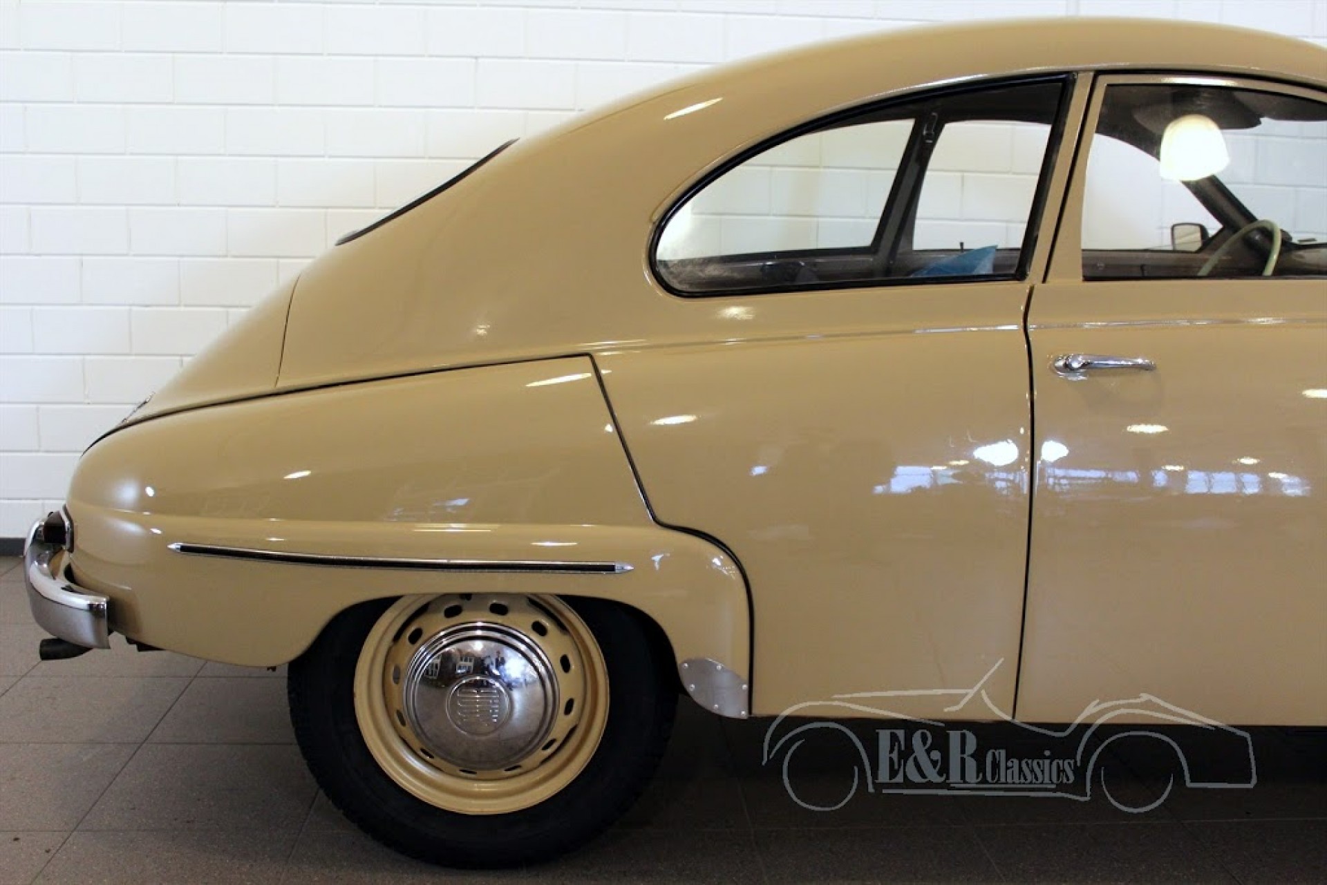 Saab Classic Cars | Saab oldtimers for sale at E & R Classic Cars!