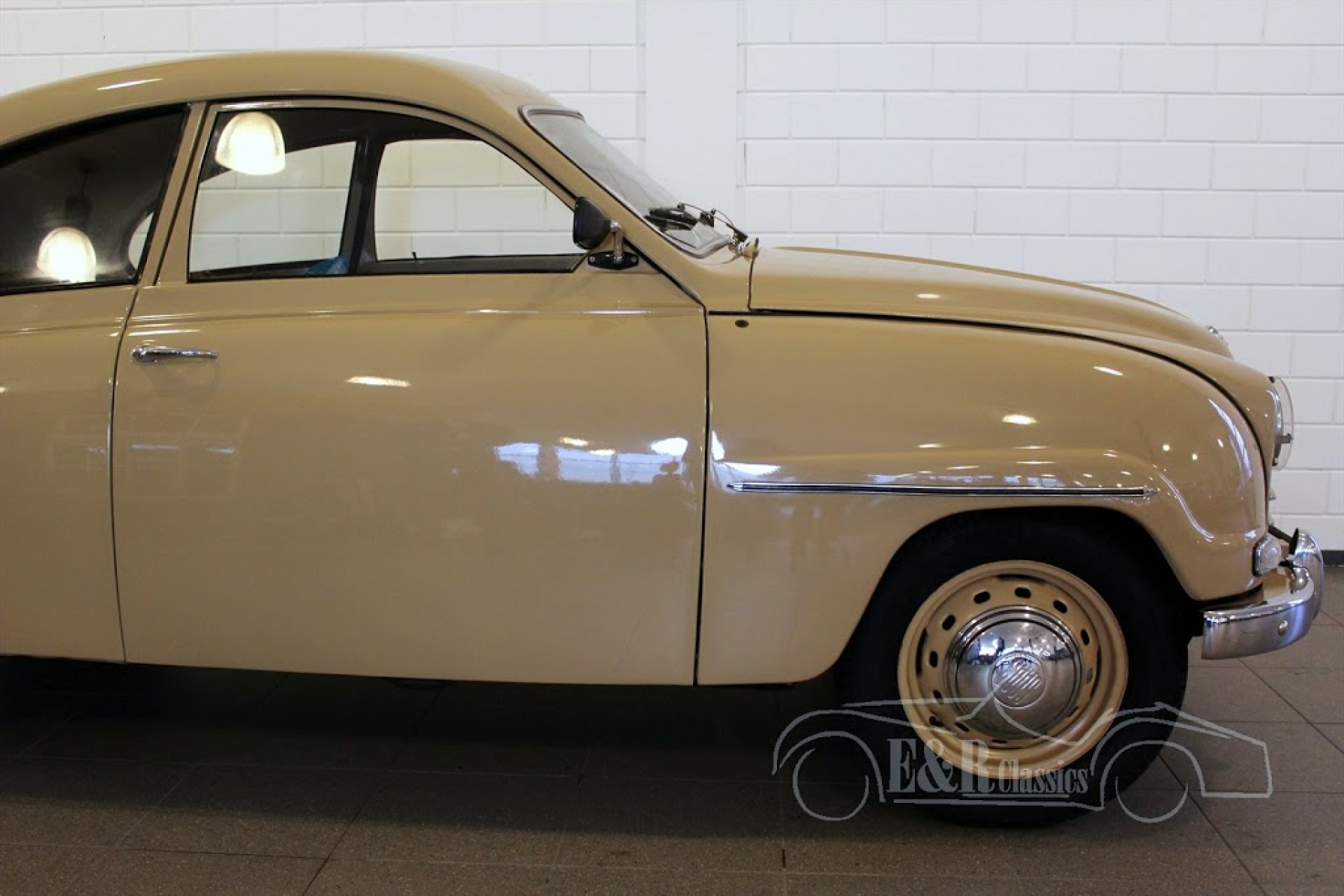 Saab Classic Cars | Saab oldtimers for sale at E & R Classic Cars!