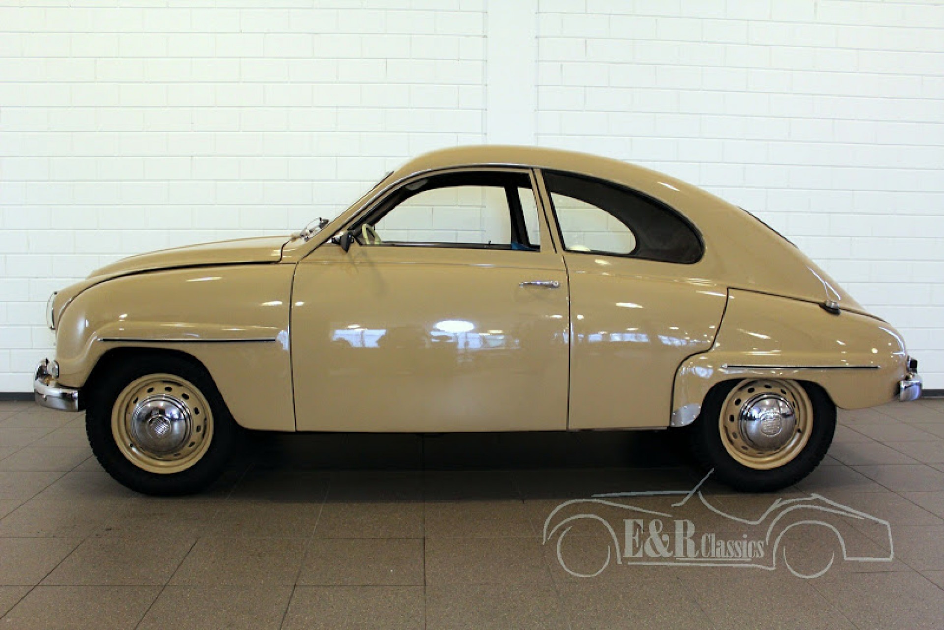 Saab Classic Cars | Saab oldtimers for sale at E & R Classic Cars!