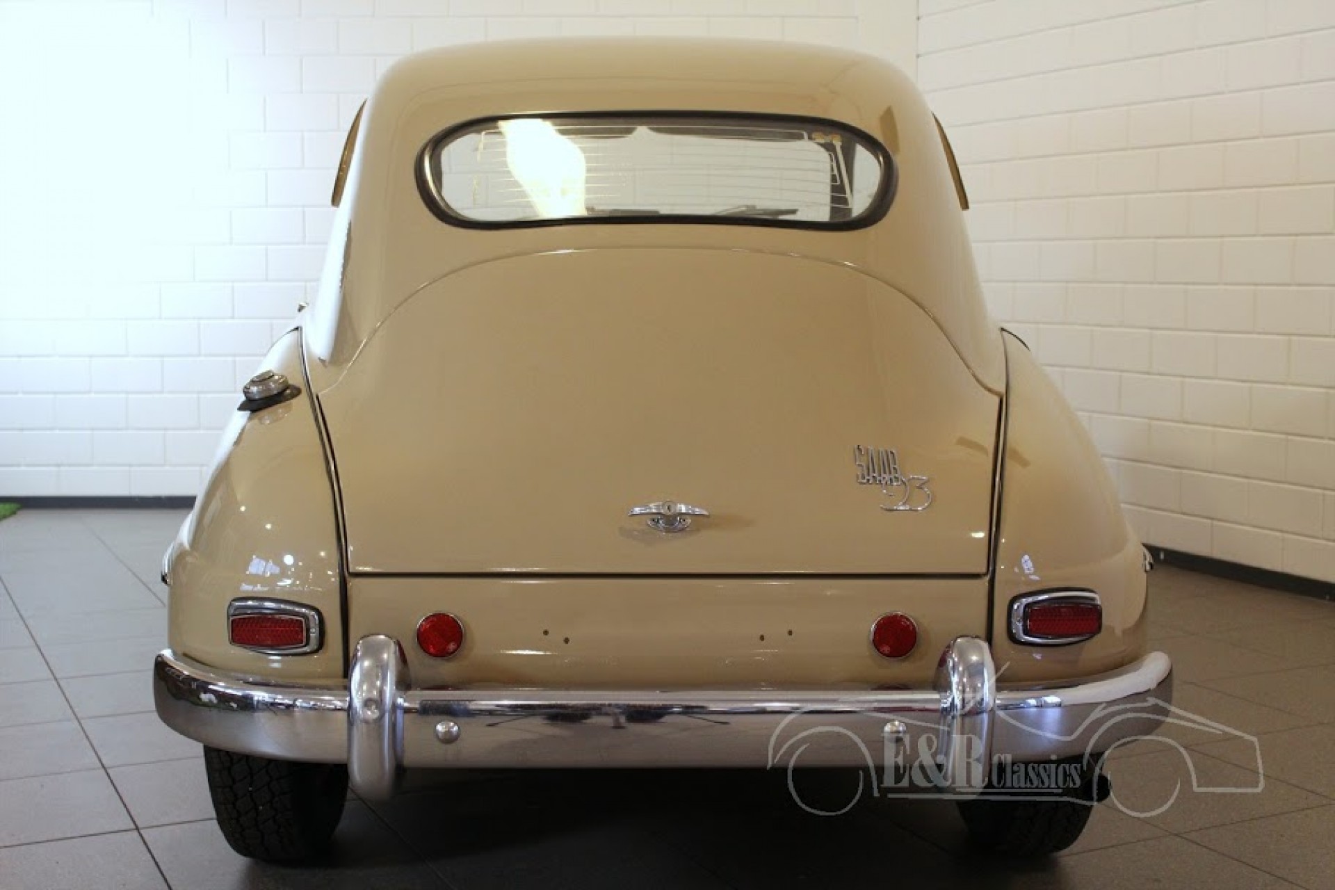 Saab Classic Cars | Saab oldtimers for sale at E & R Classic Cars!