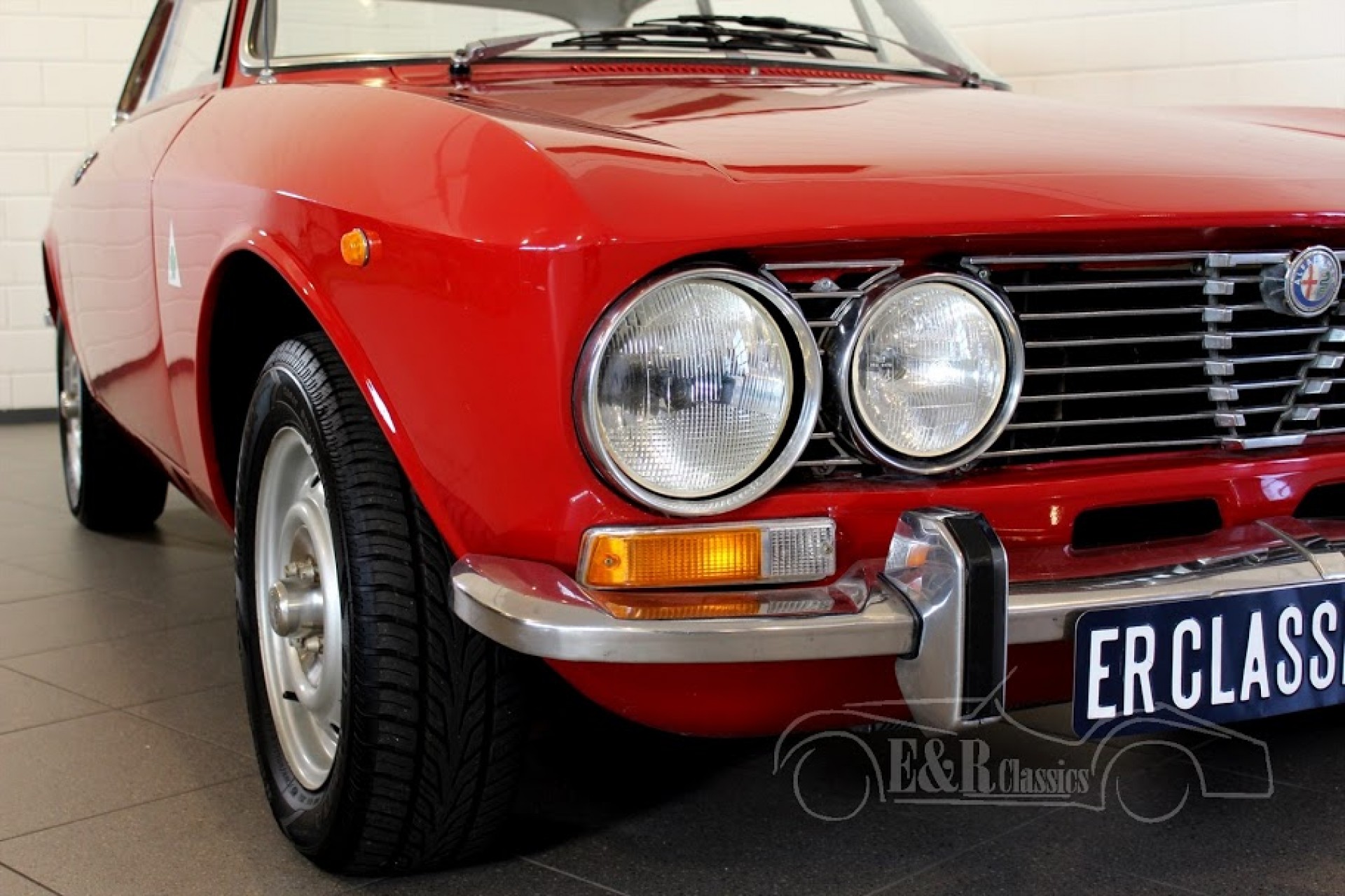 Alfa Romeo Classic Cars | Alfa Romeo oldtimers for sale at E & R ...