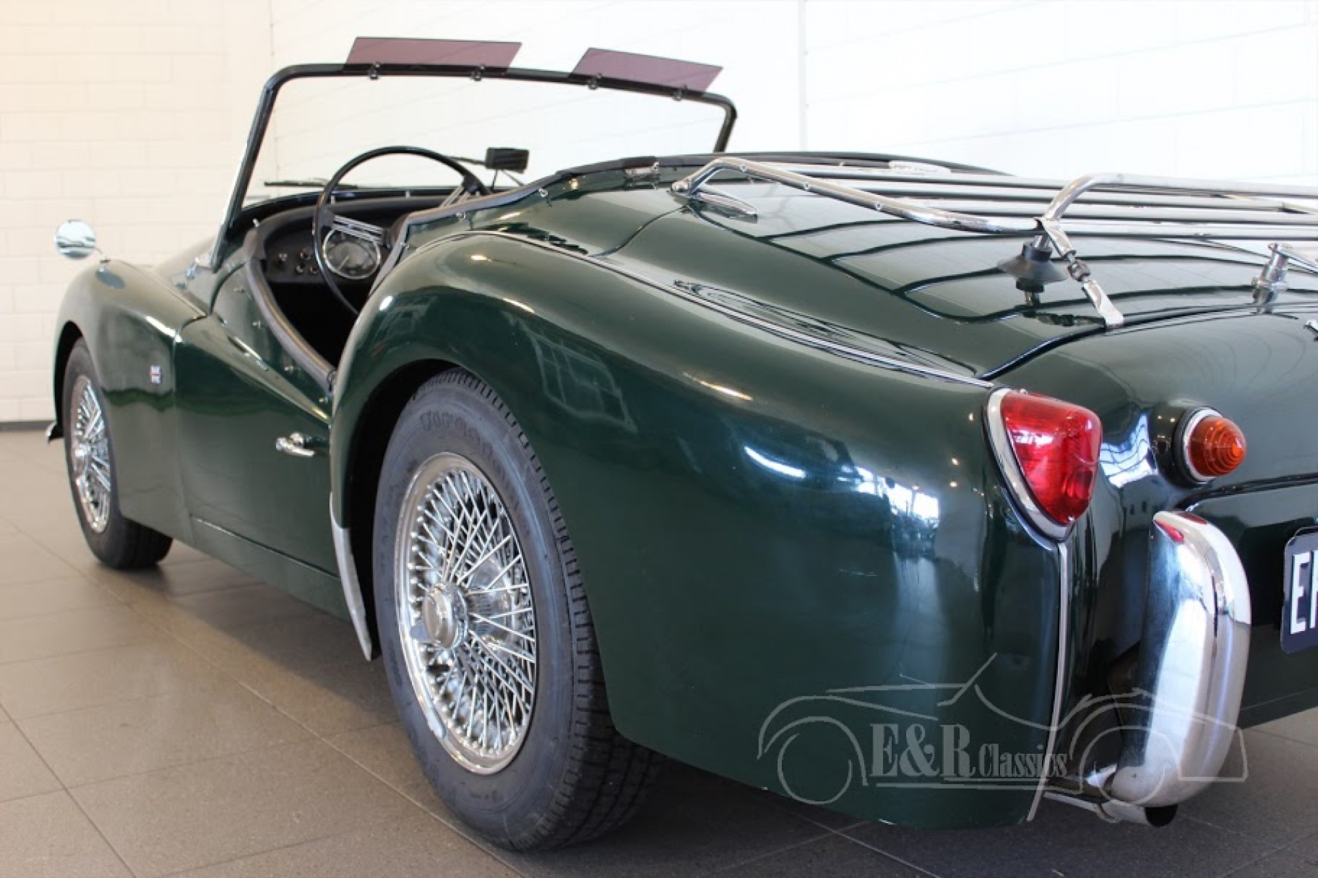Triumph Classic Cars | Triumph oldtimers for sale at E & R Classic Cars!