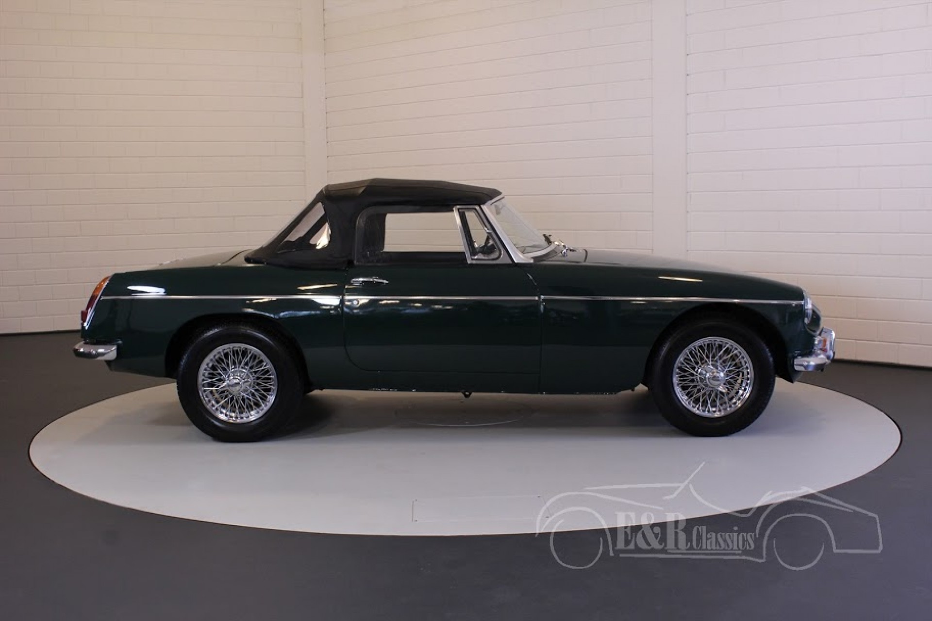 MG Classic Cars | MG oldtimers for sale at E & R Classic Cars!