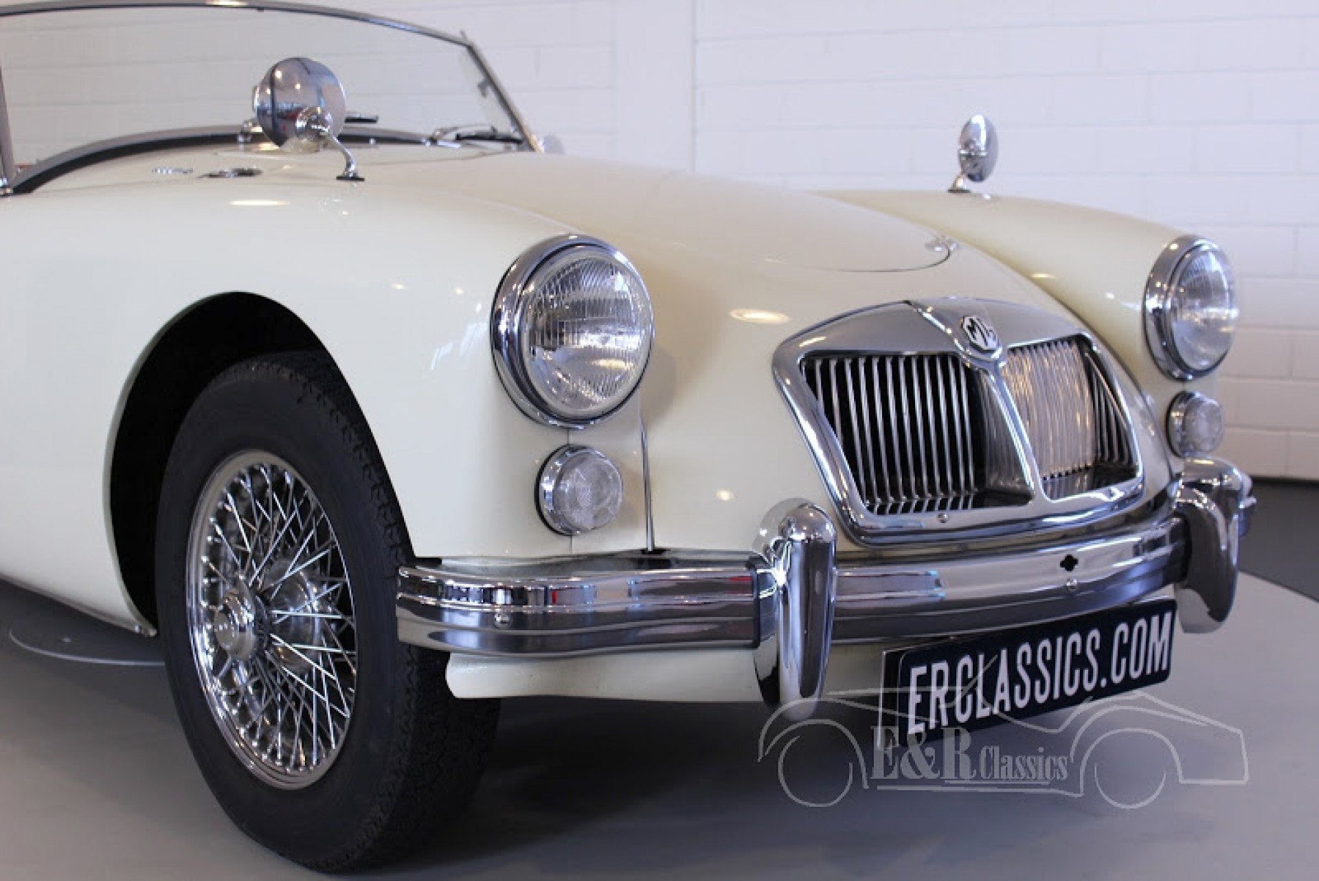 MG Classic Cars | MG oldtimers for sale at E & R Classic Cars!