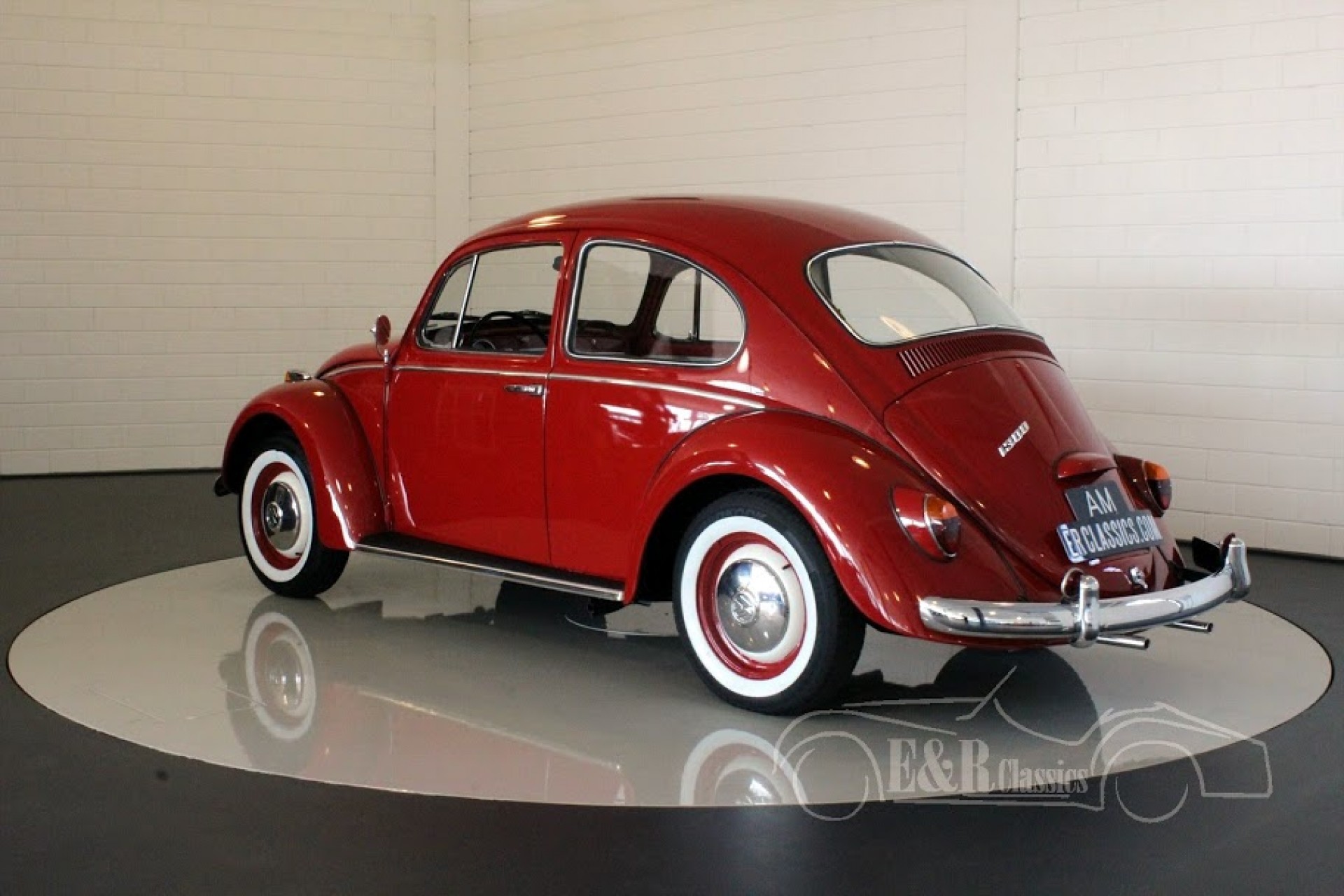 Volkswagen Classic Cars | Volkswagen oldtimers for sale at E & R ...