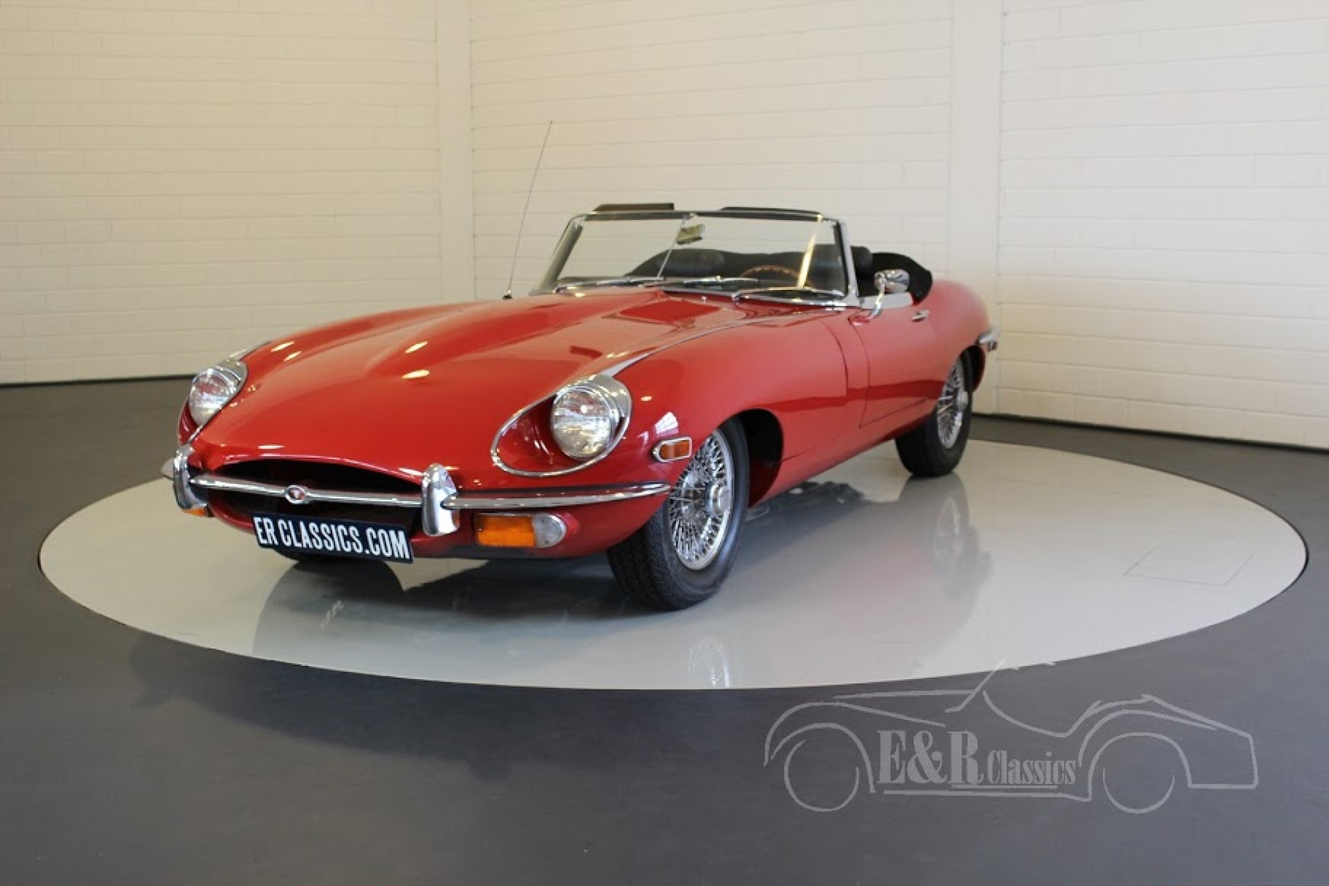 Jaguar Classic Cars | Jaguar oldtimers for sale at E & R Classic Cars!