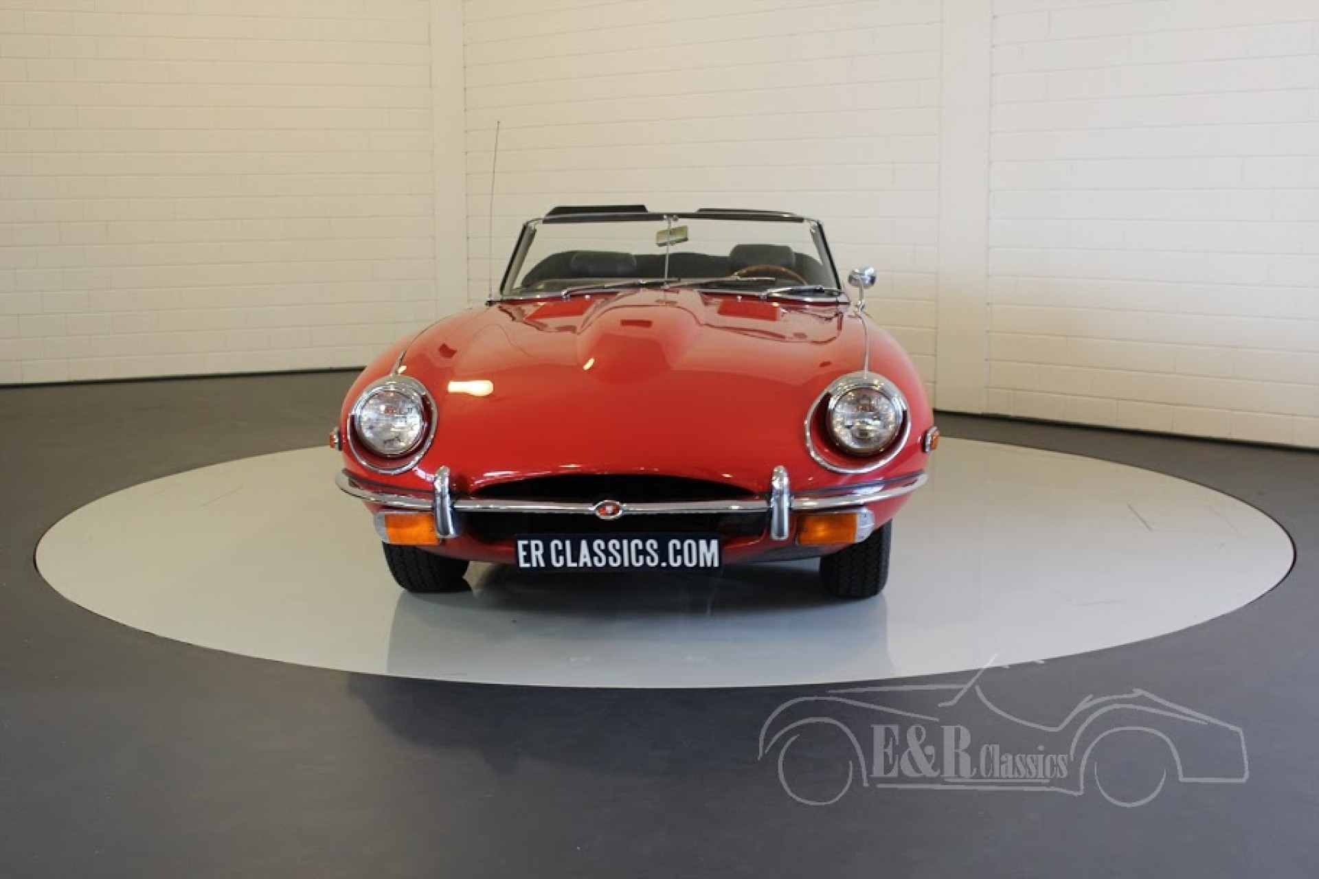 Jaguar Classic Cars | Jaguar oldtimers for sale at E & R Classic Cars!