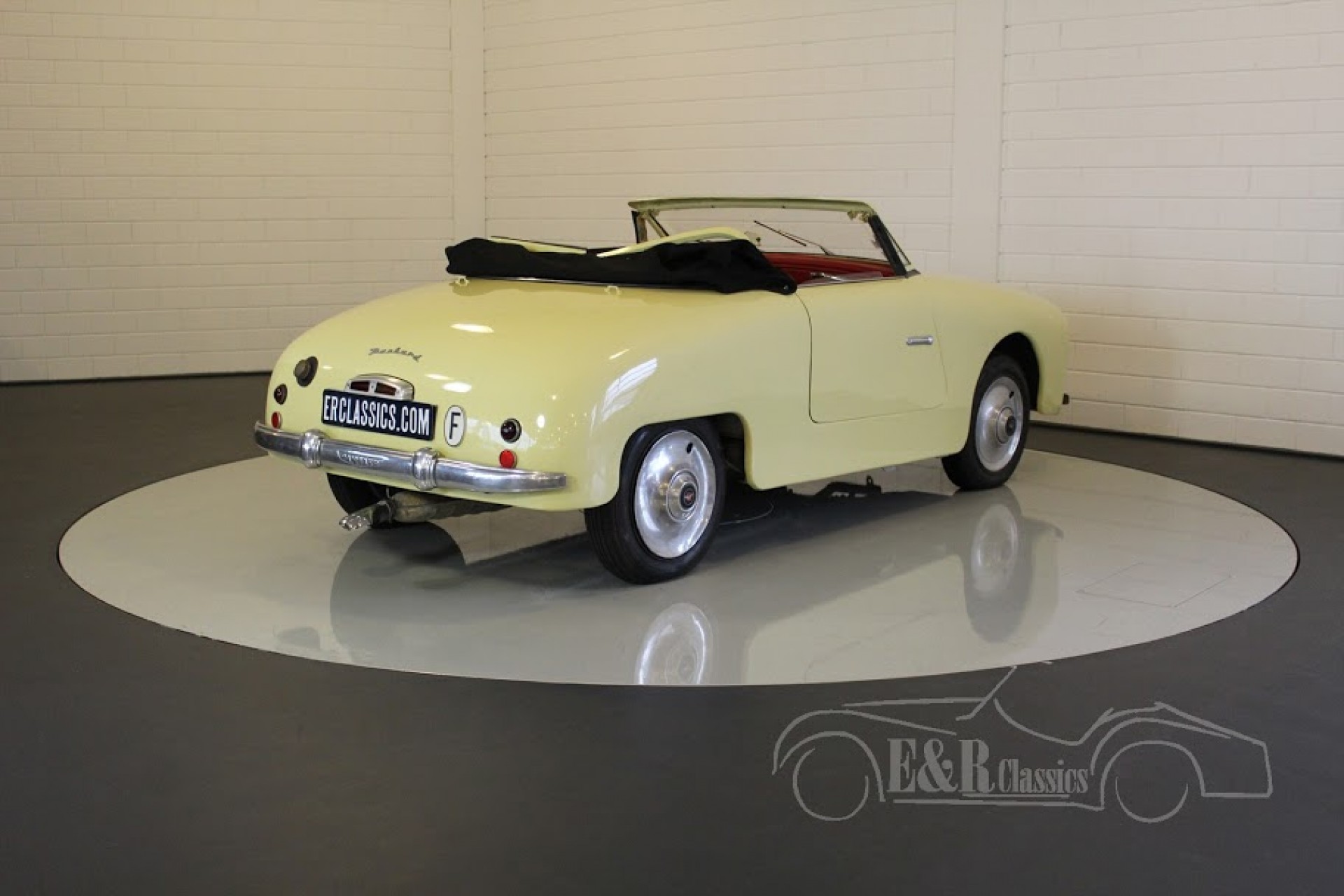 Panhard Classic Cars | Panhard oldtimers for sale at E & R Classic Cars!