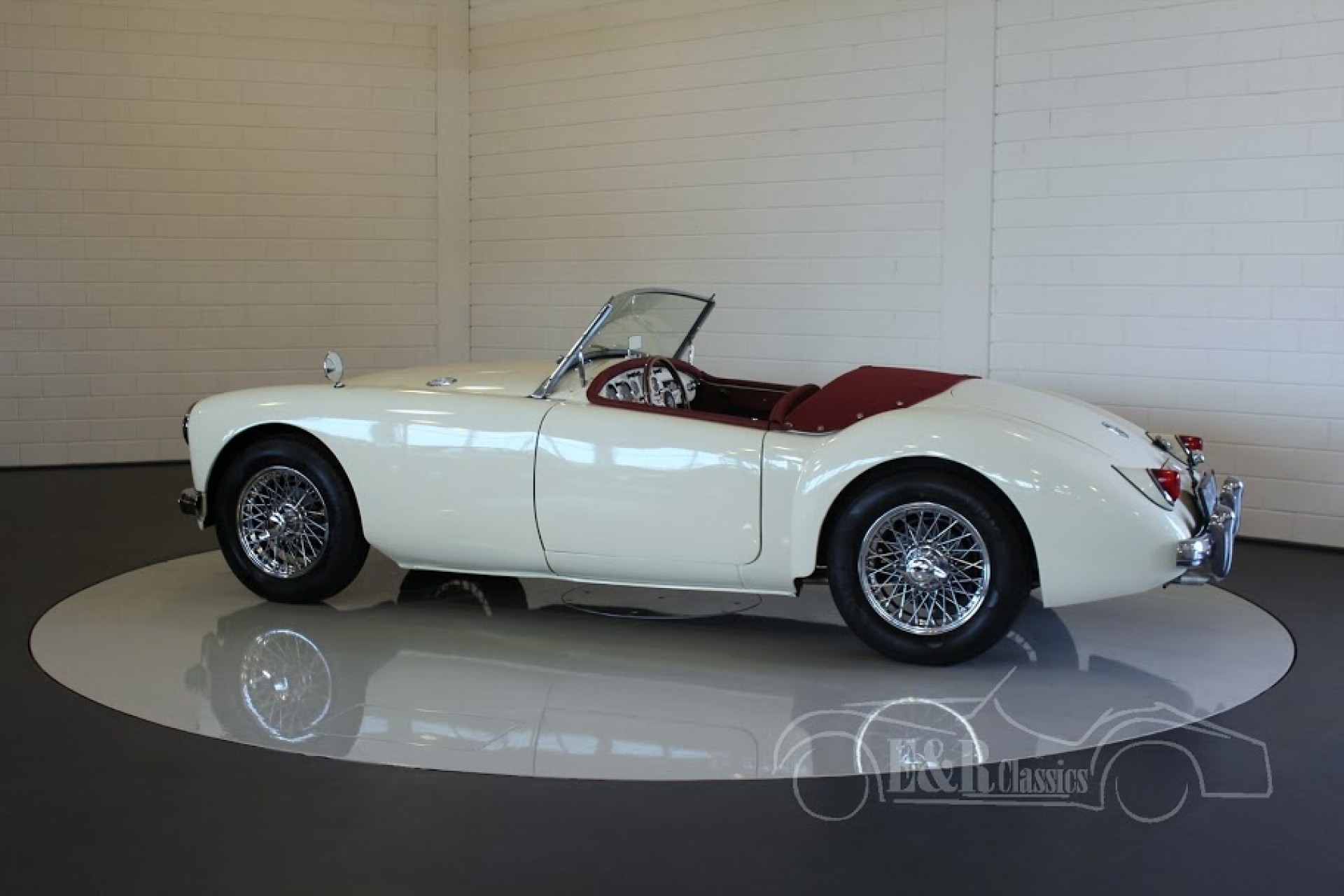 MG Classic Cars | MG oldtimers for sale at E & R Classic Cars!