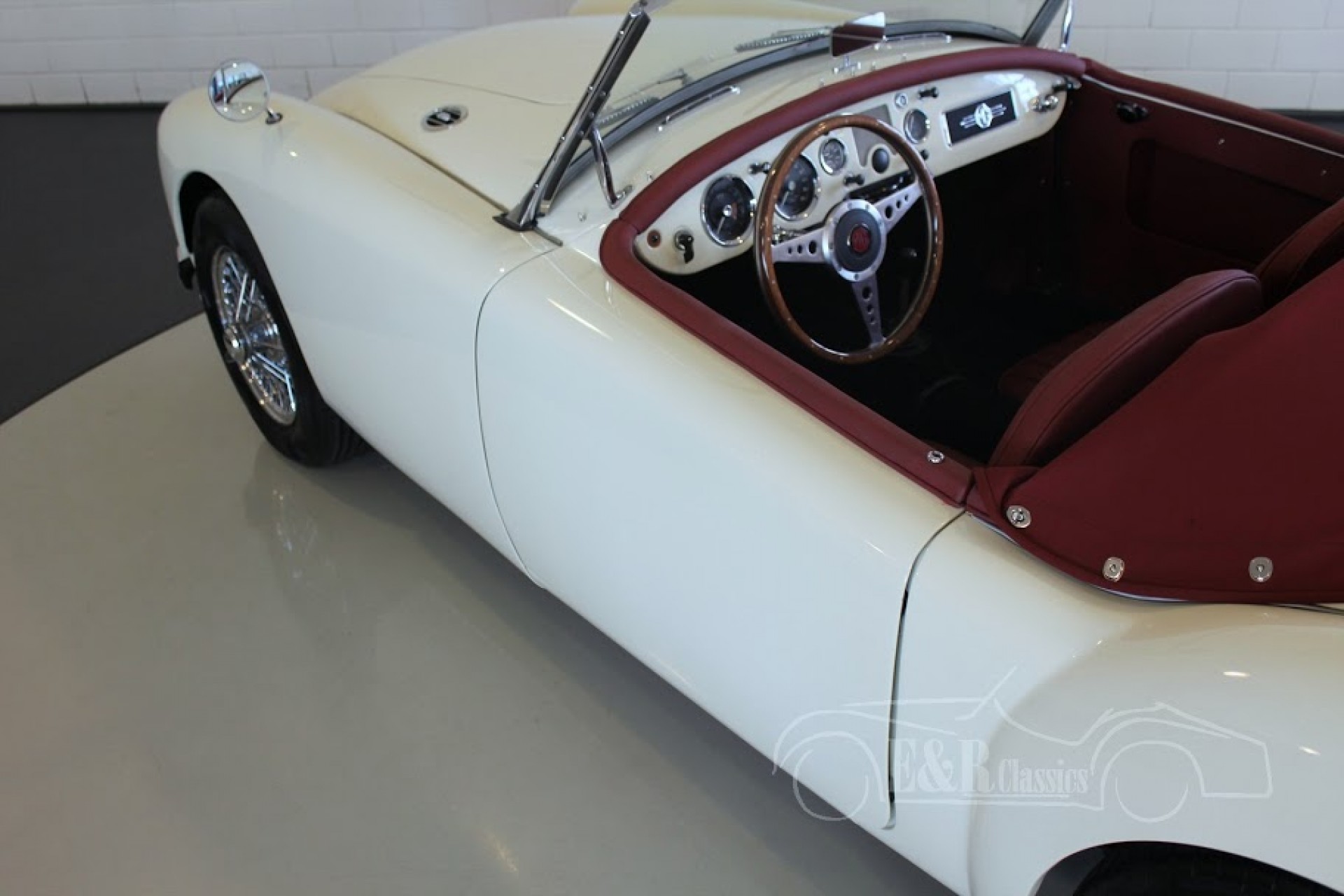 MG Classic Cars | MG oldtimers for sale at E & R Classic Cars!