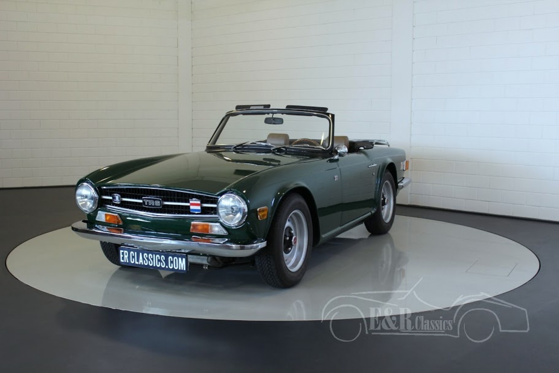 Triumph Classic Cars | Triumph oldtimers for sale at E & R Classic Cars!